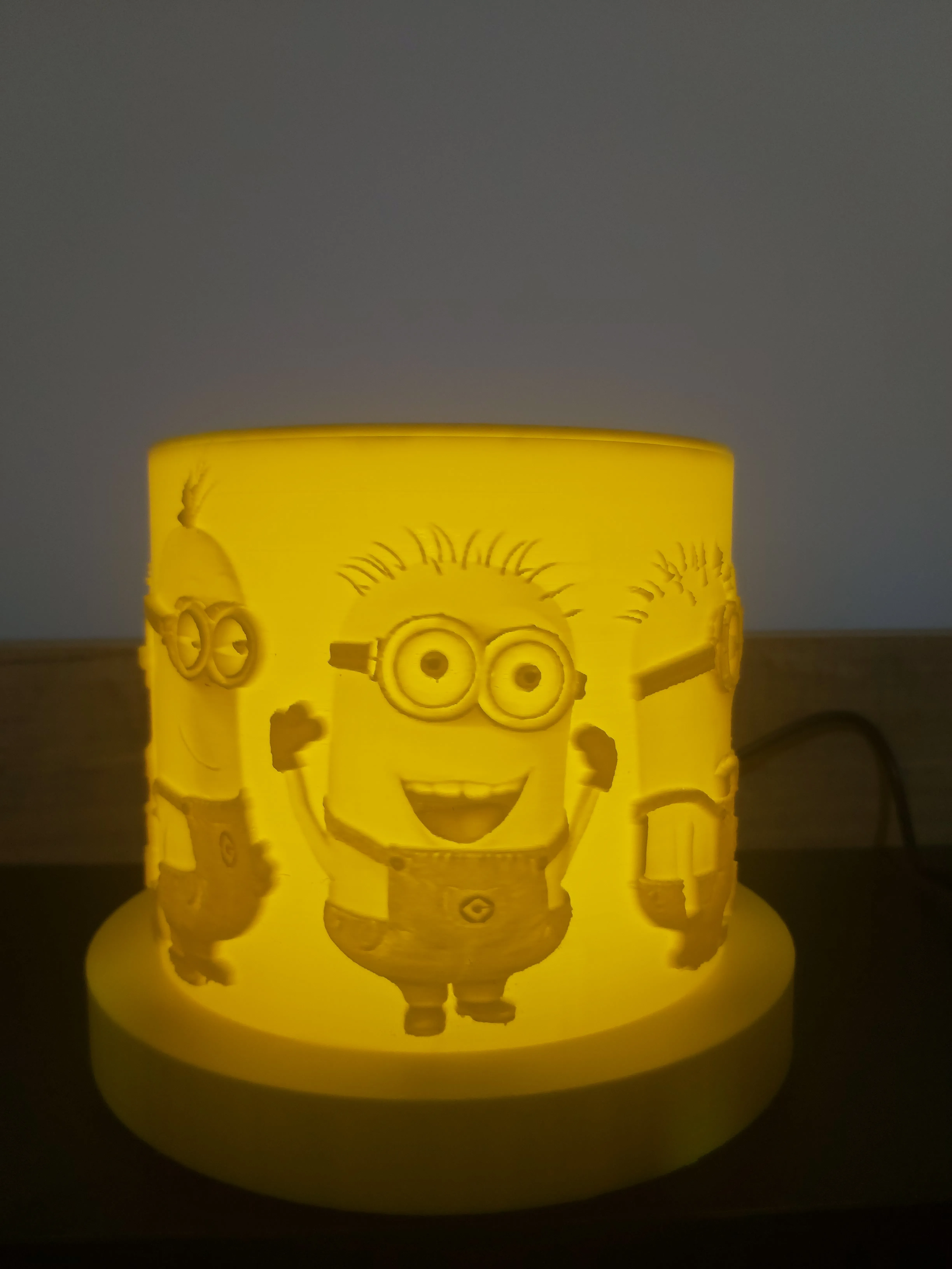 Lighting & Lamps STL Download - Minions LED Lampby 3D inventive Crafts