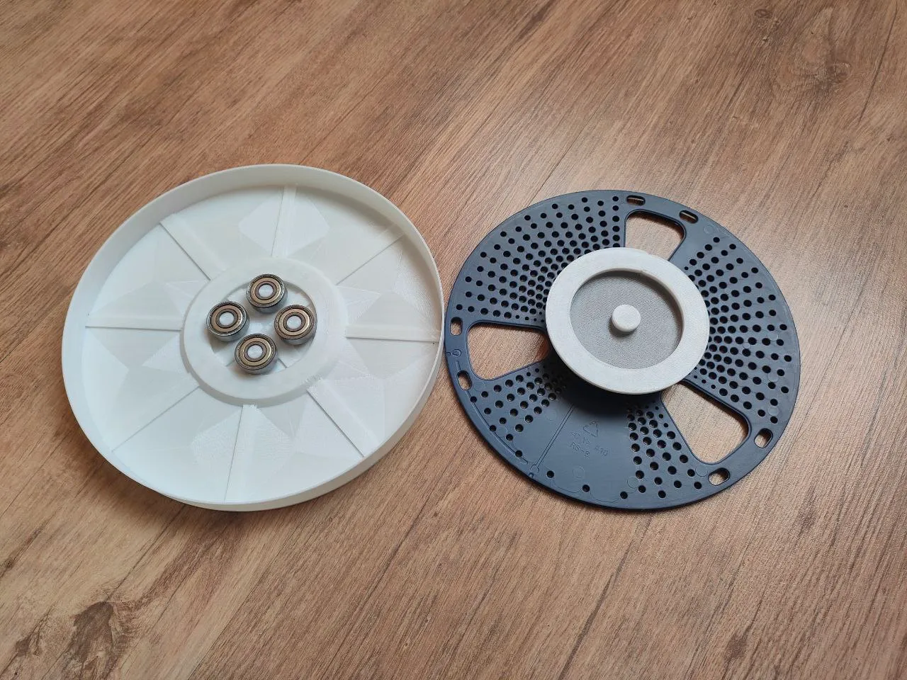 Free 3D Printer Parts STL Download - Sunlu spool turntable/rotating ...