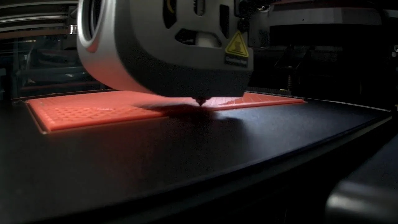 Timelapse video of seed box lid with built in seed dispenser printed ...