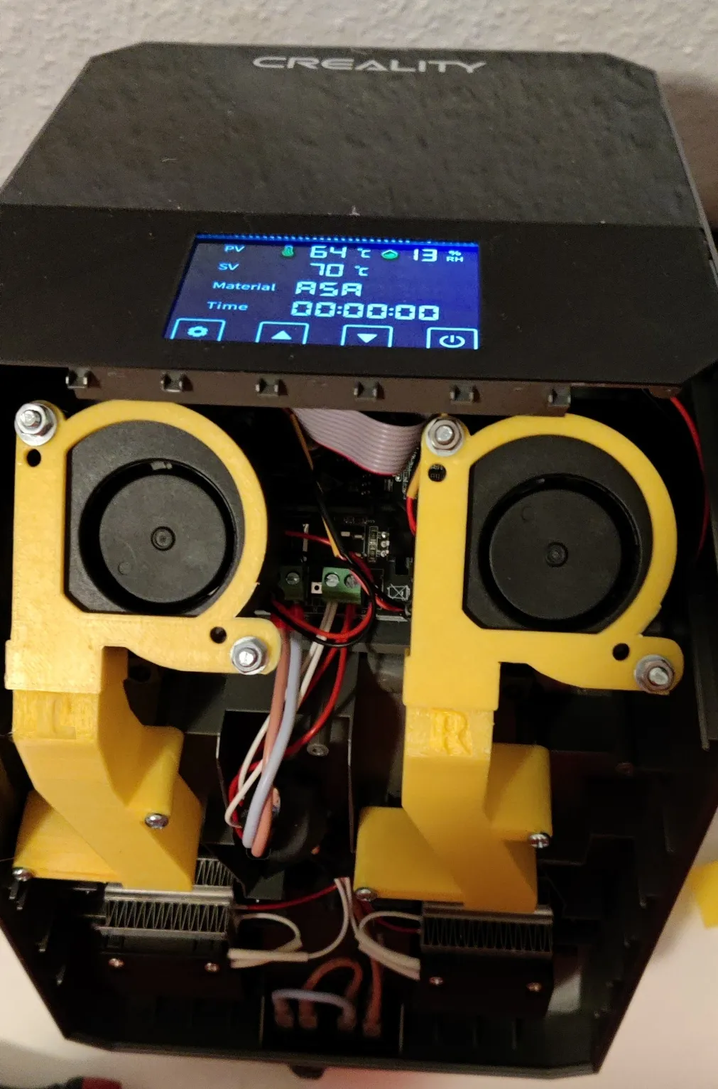 Free 3D Printer Accessories STL Download - Lüfterhalterung Creality ...