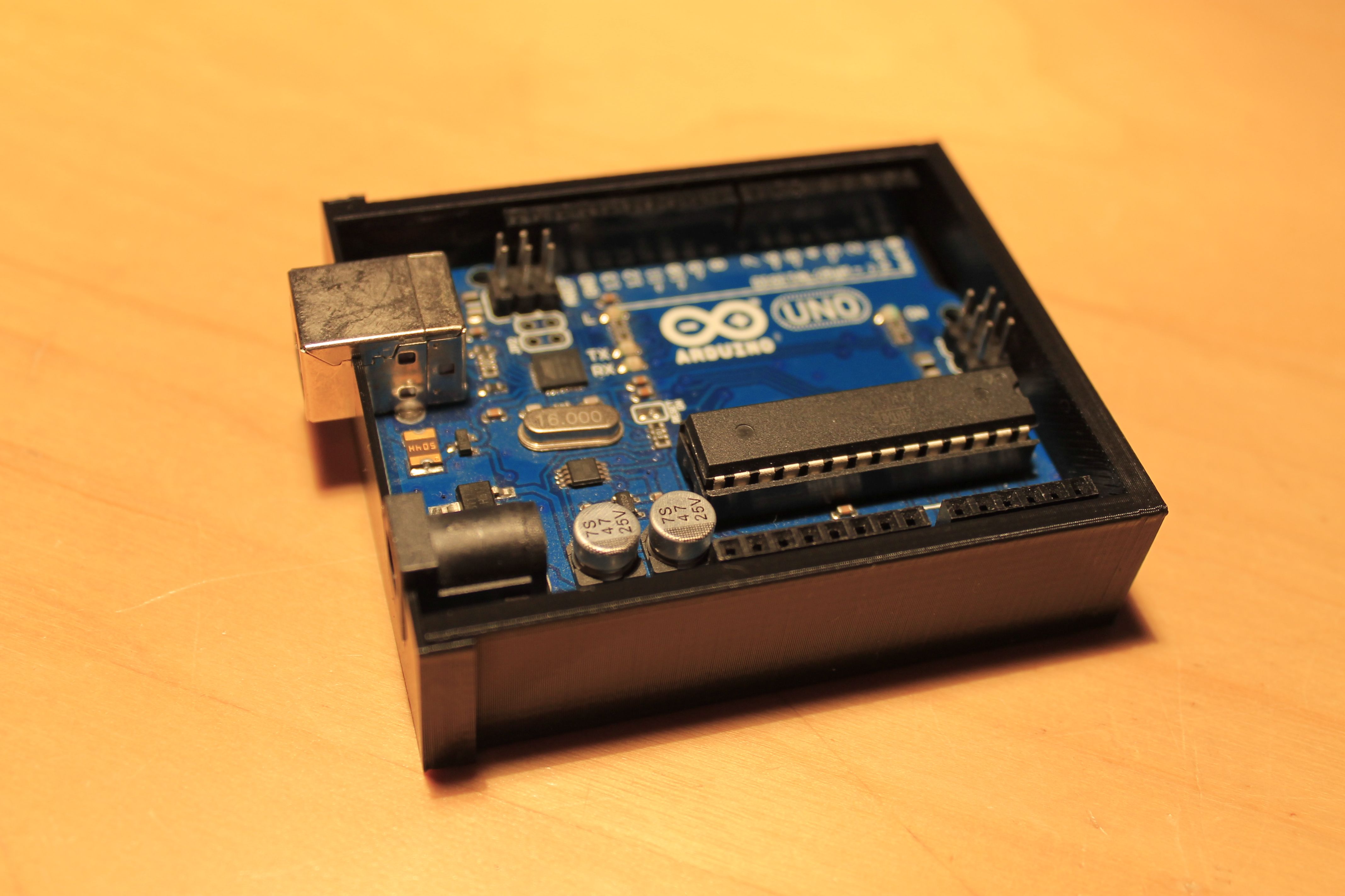ARDUINO UNO MOUNTING BRACKET | 3D models download | Creality Cloud