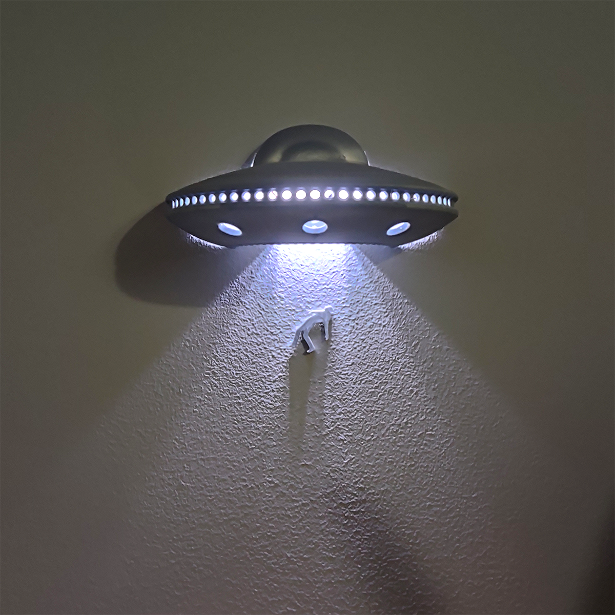 Alien UFO Wall Light Spaceship - Creative STL | 3D models download ...