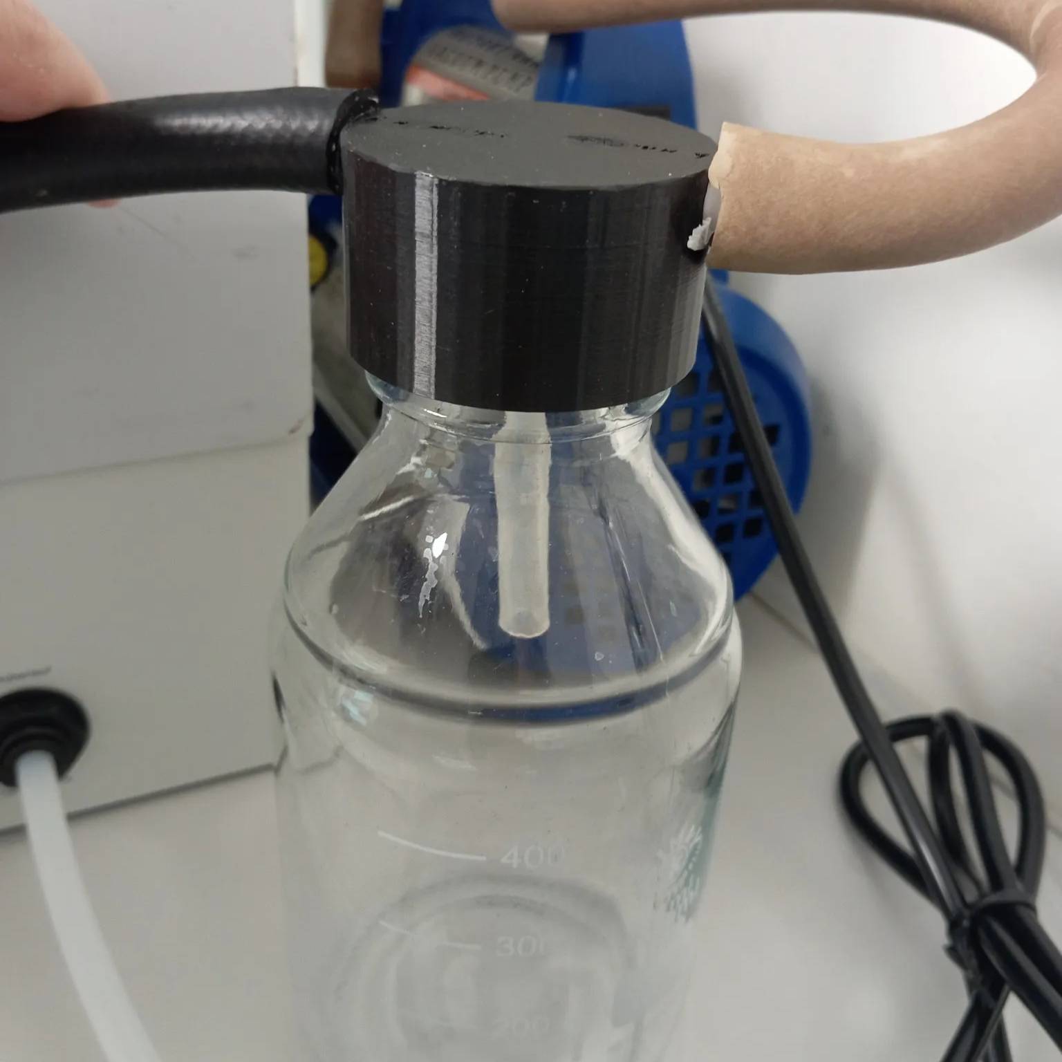 3D Printer Files | 3MF File | Gas trap. Cap for lab bottle GL45 (Drexel ...