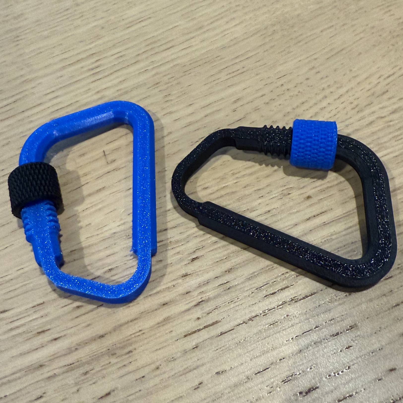 Archivos de impresora 3D | Archivo 3MF | Carabiner with Threaded Lock ...