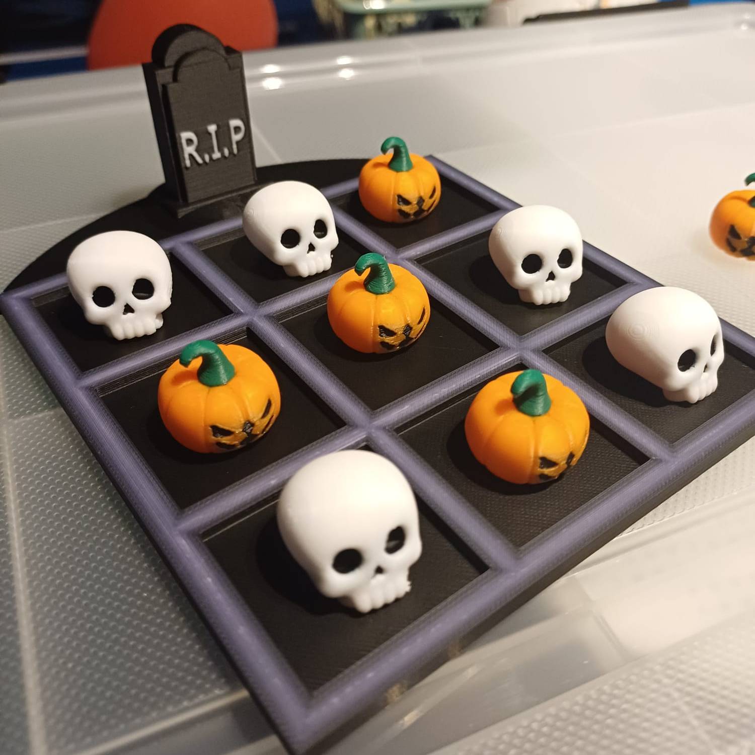3D Printer Files | 3MF File | Spooky Tic-Tac-Toe: Pumpkins vs. Skulls ...