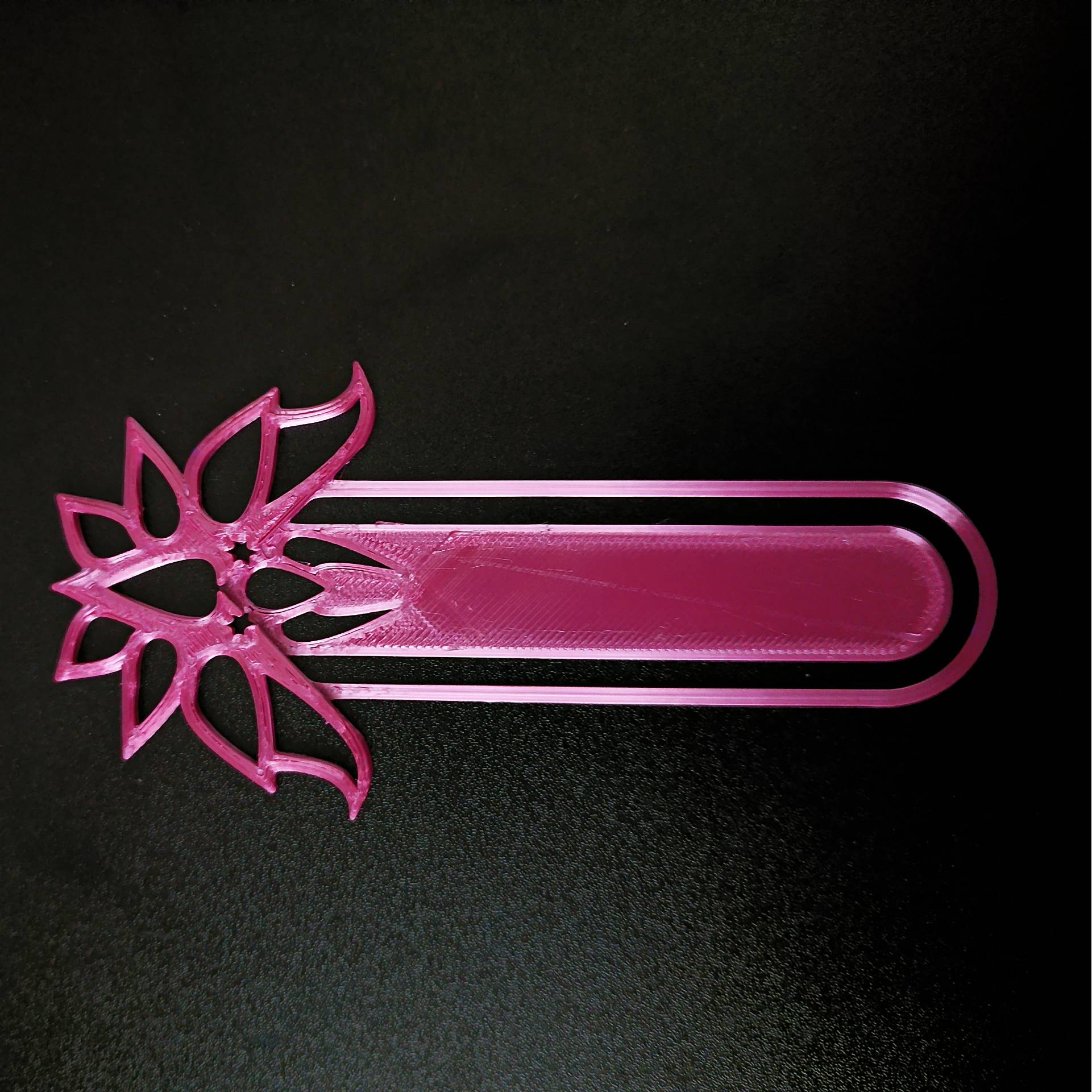 Free Other STL Download - Lotus Bookmark Cornerby Windozer