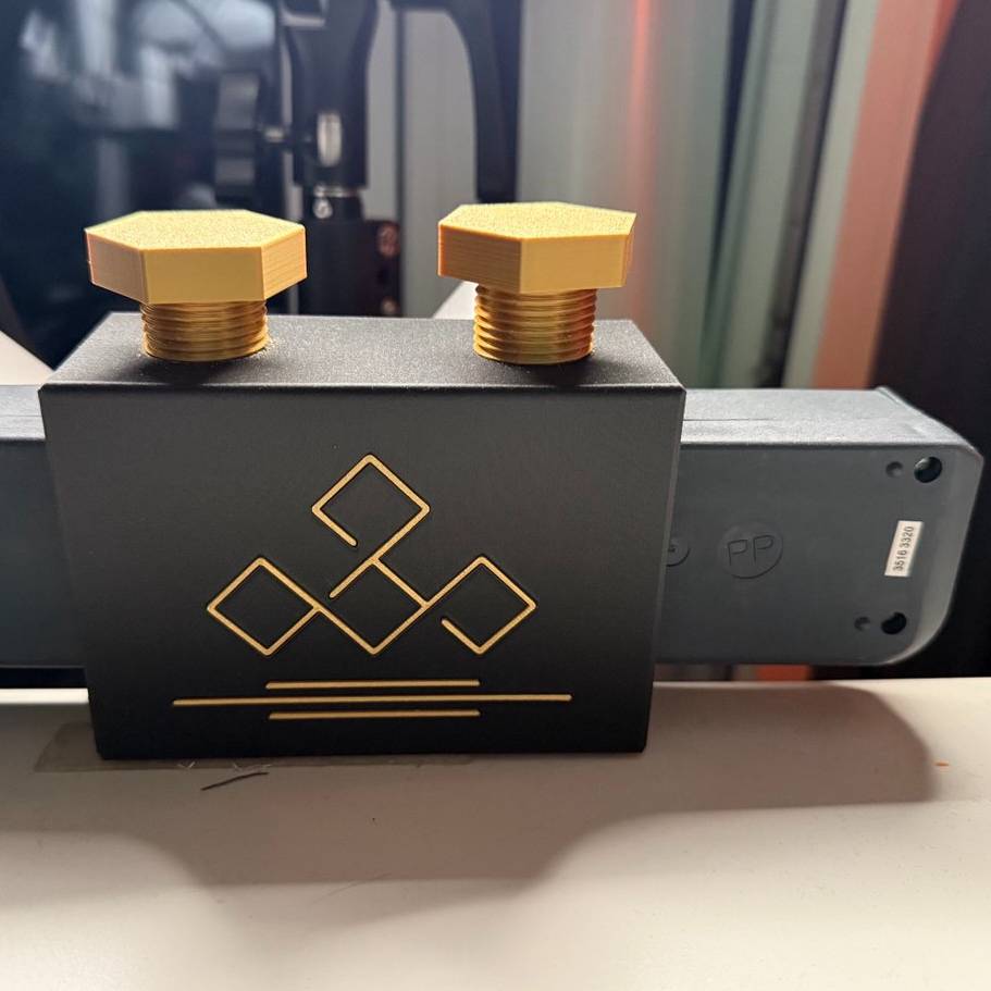 Free Tools & Spare Parts STL Download - Power strip holder reverse ...