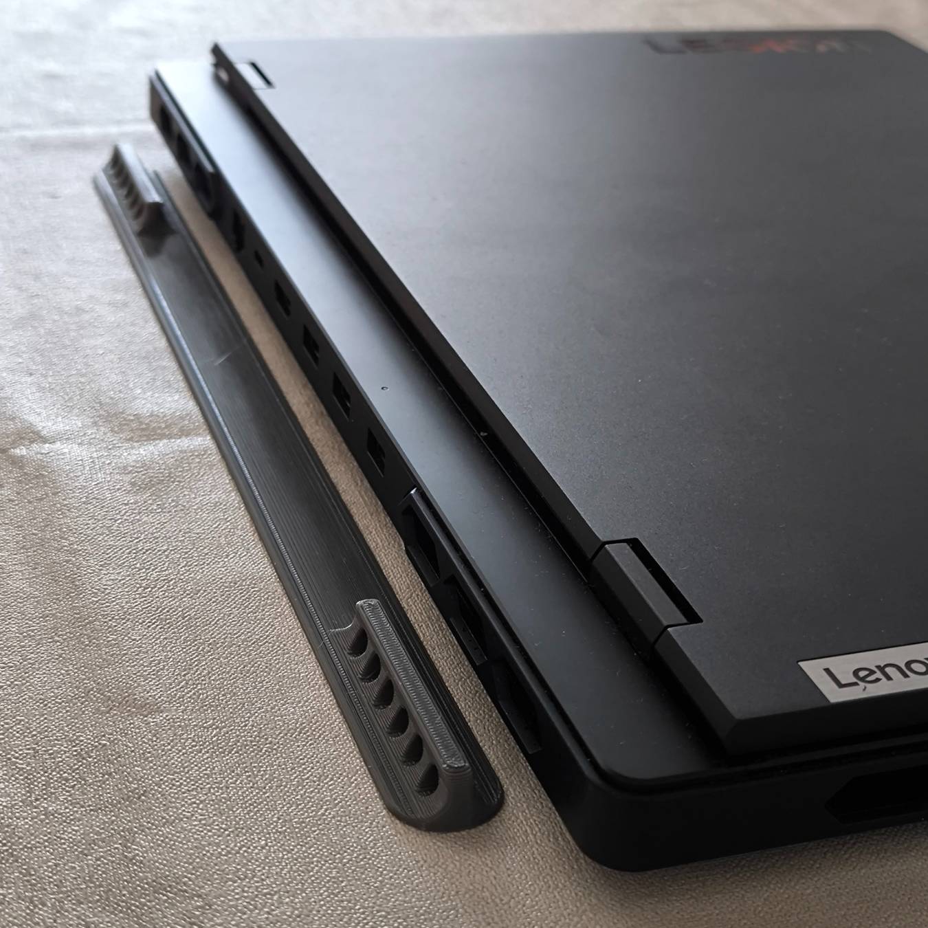 3D Printer Files | 3MF File | Low-Profile Laptop Riser with Airflow ...