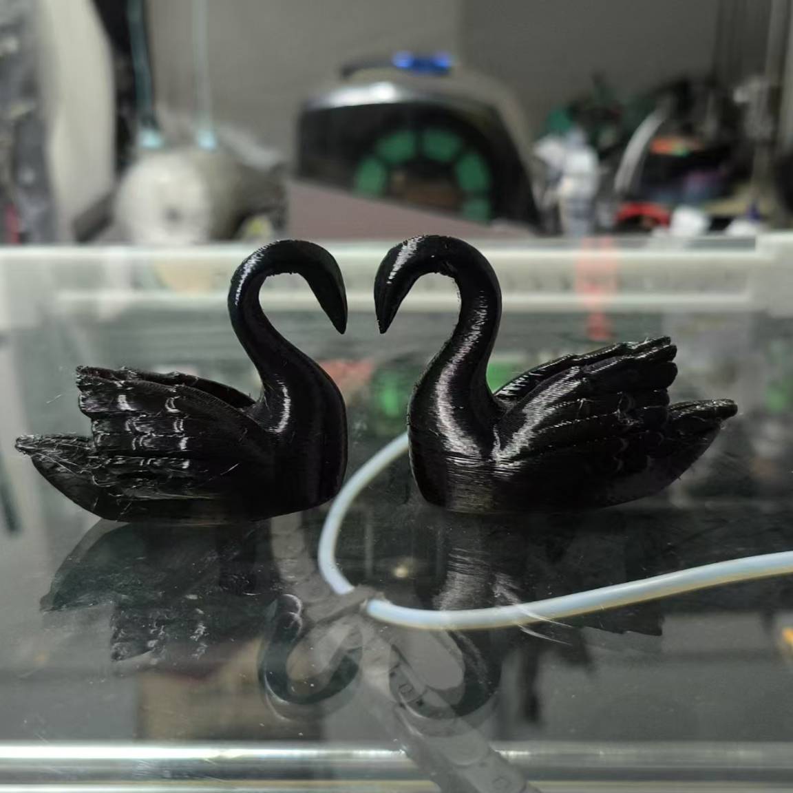 3D Printer Files | 3MF File | Valentine nuzzling Swan Couple | Creality ...
