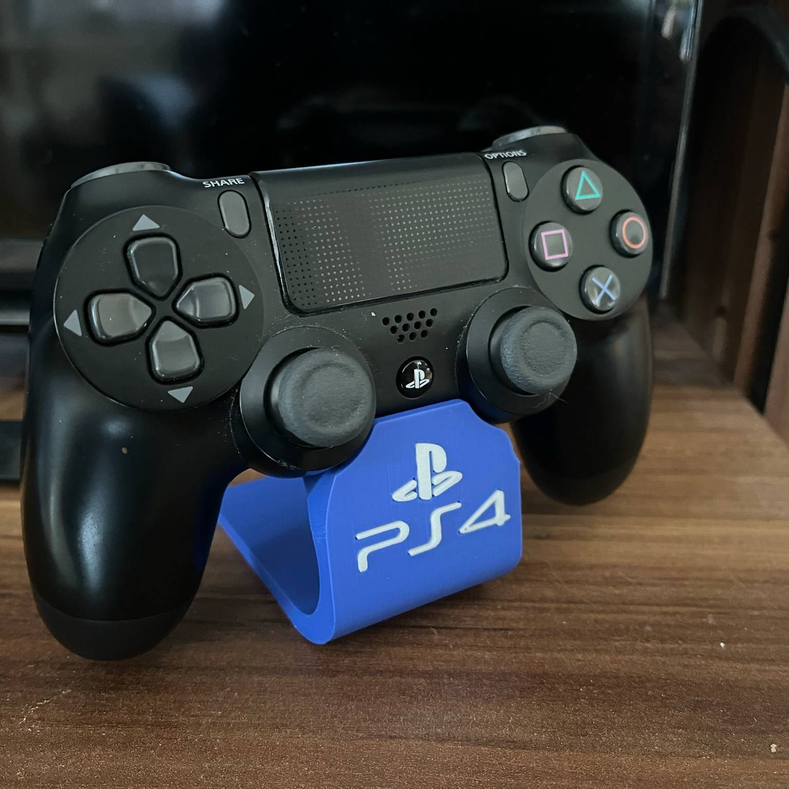 3D Printer Files | 3MF File | Stand for Playstation 4, PS4 controller | Creality Cloud