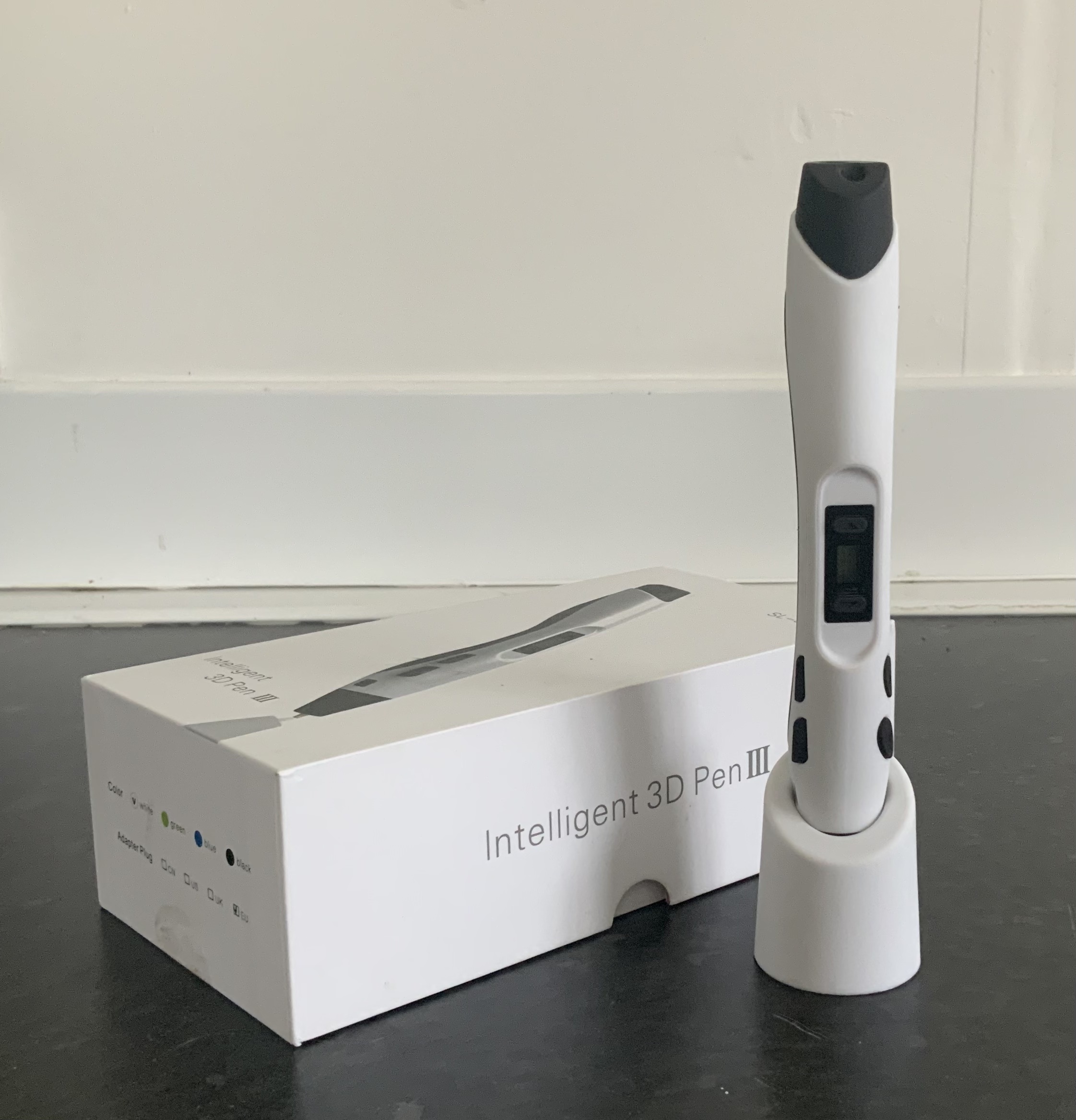 Just got and unboxed my new 3D Pen! I have high hopes that this can ...