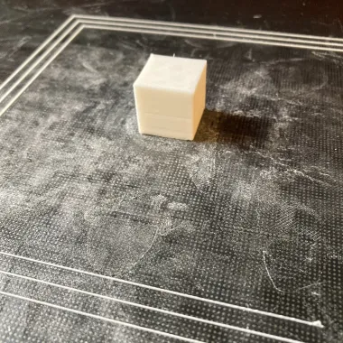 Bed level test 0.1mm layer height Ender 5+ https://m.crealitycloud.com ...