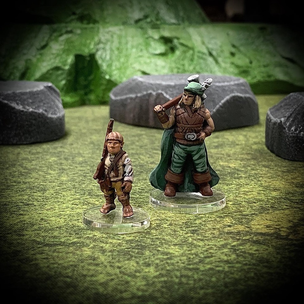 Johan, hammer wielding ranger (32mm scale) | 3D models download ...