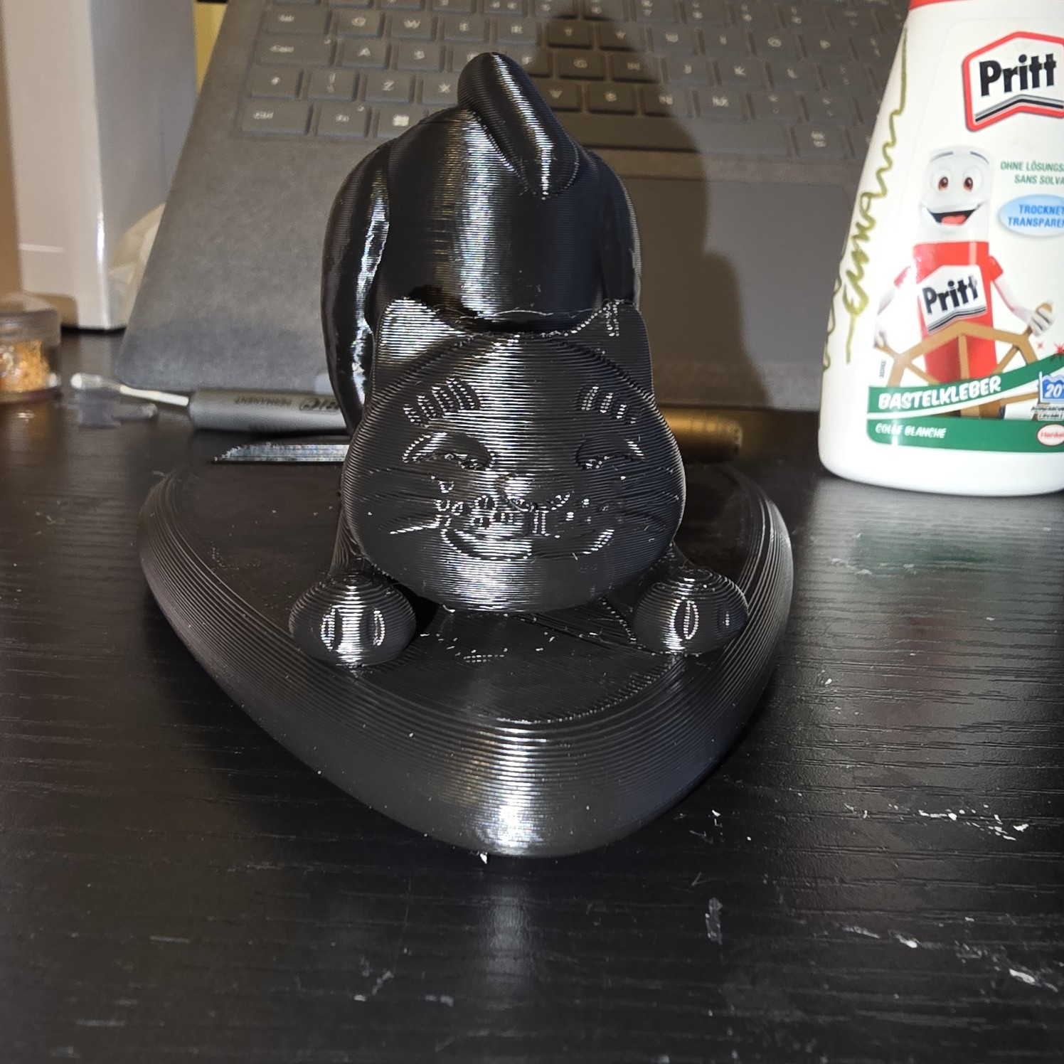 printed well. works great as a phone stand | Creality Cloud