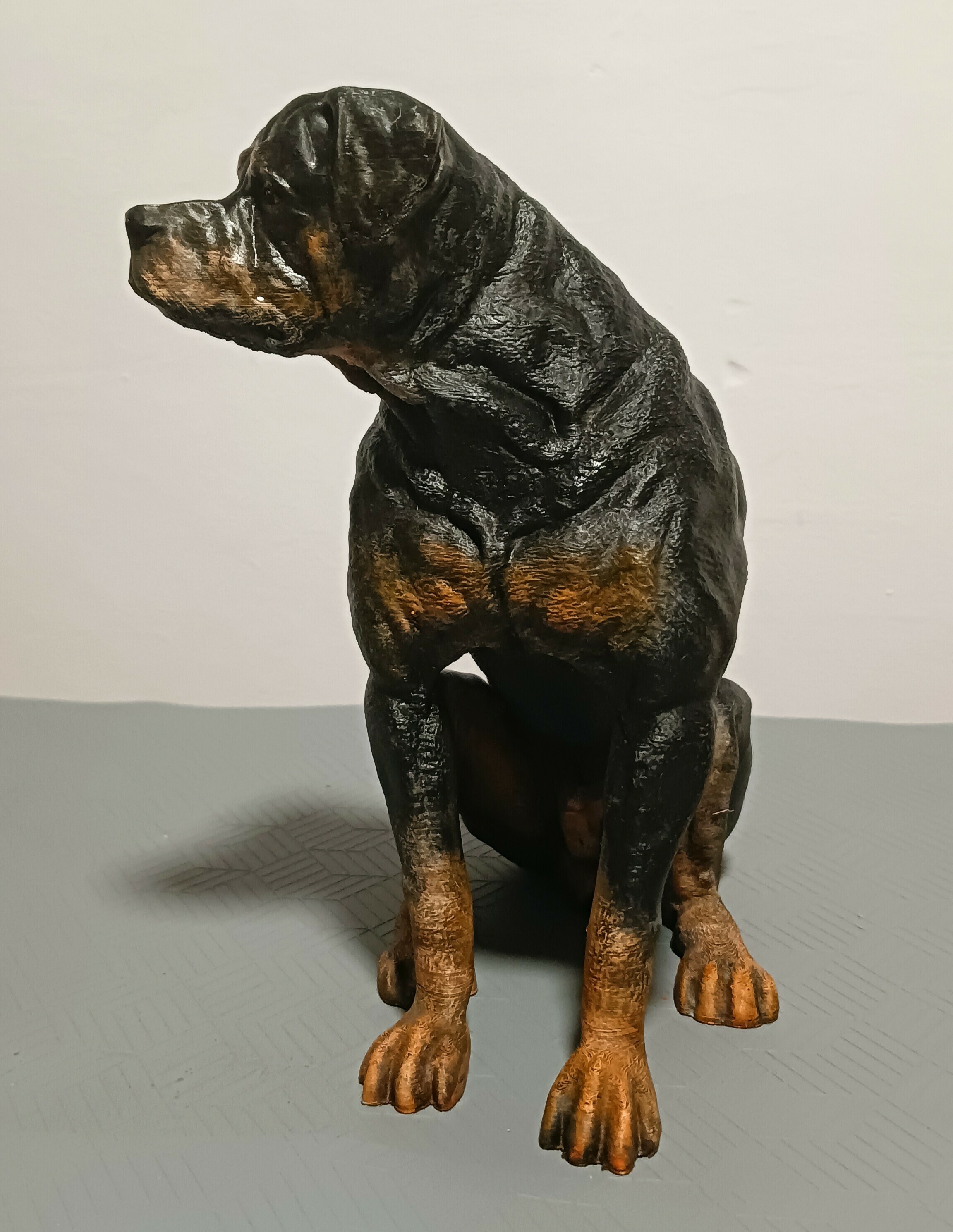 New printing and painting of the Sitting Rottweiler model. I hope you ...