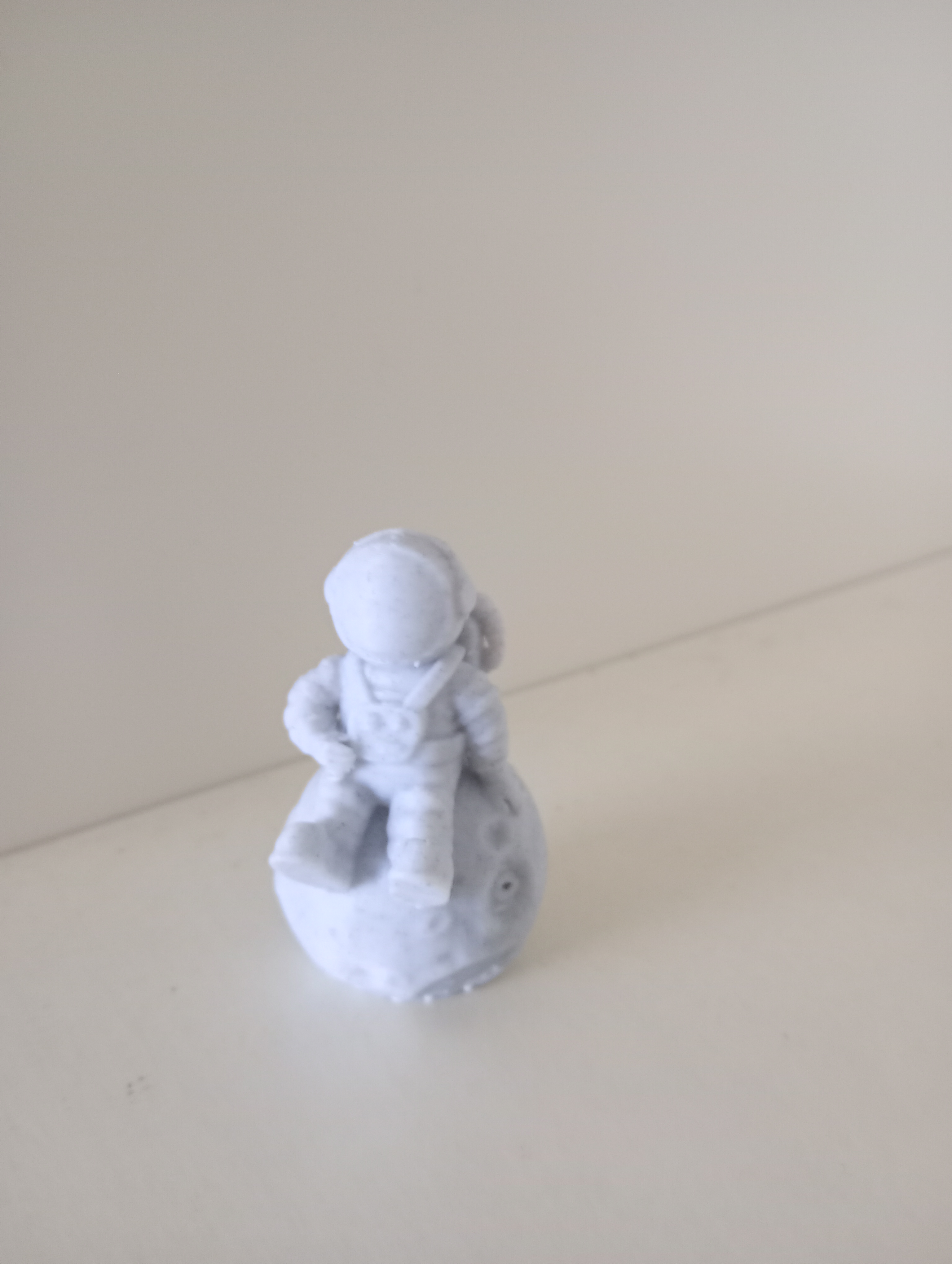 astronaut on the moon | Creality Cloud