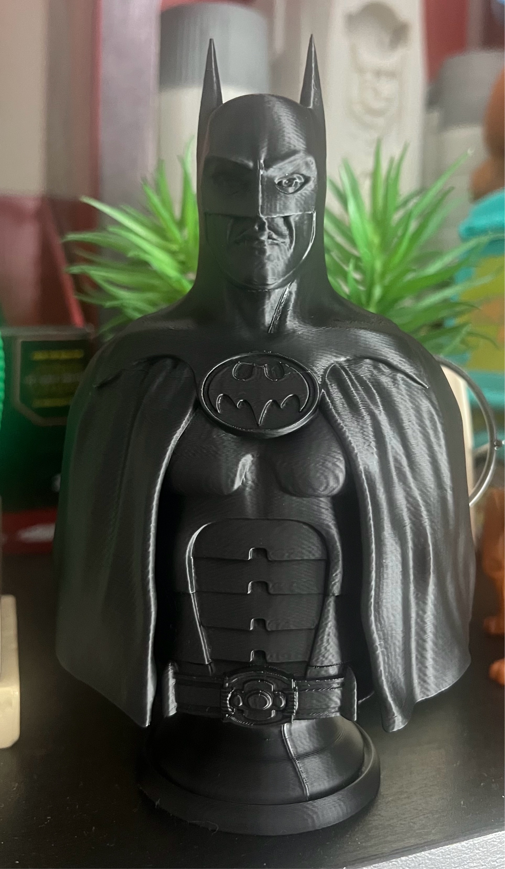 Awesome model! This Batman has one of my favorite suits so I had to ...
