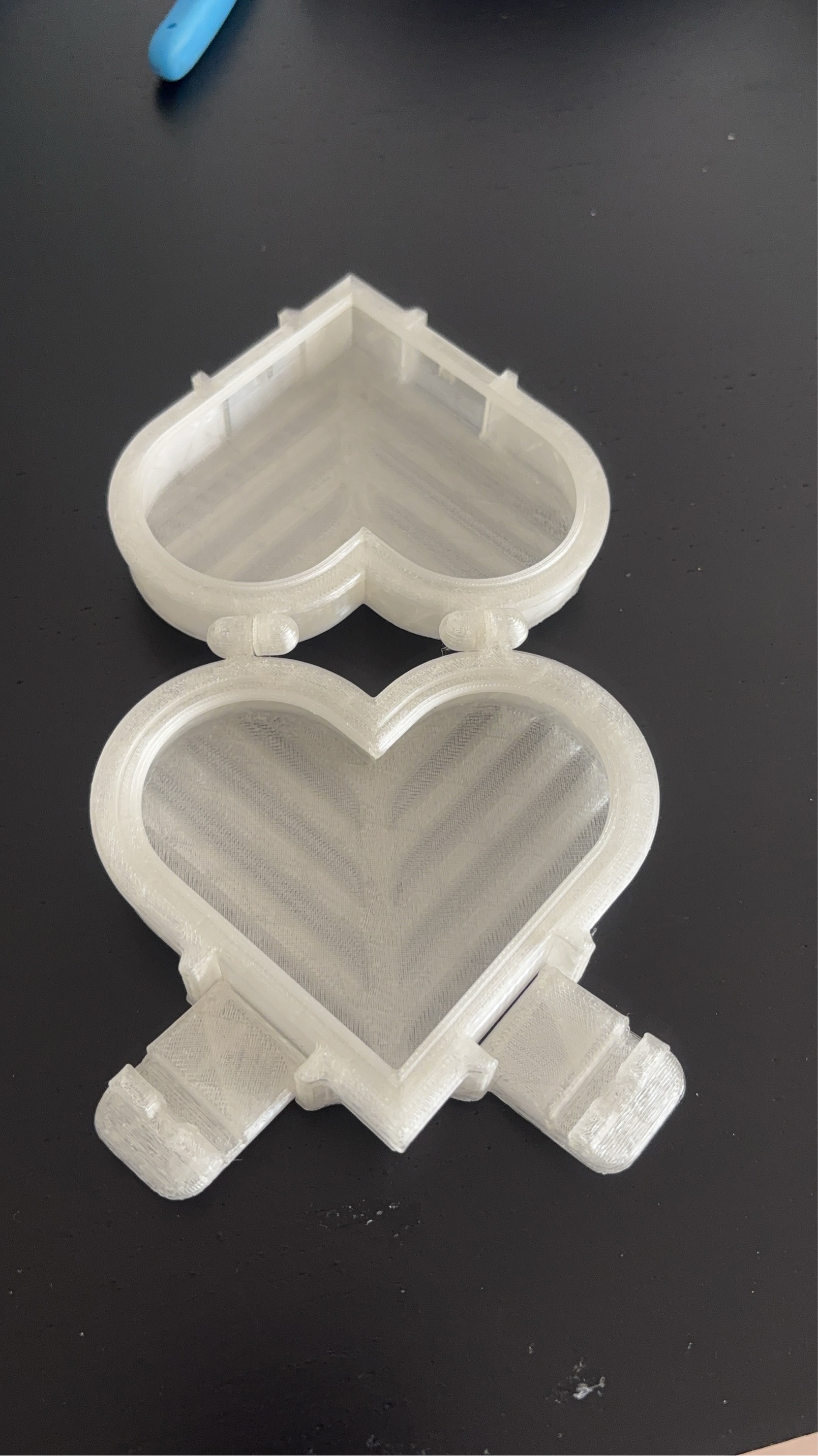 This is gonna make the perfect retainer case for me. I love that it’s such an easy print ...