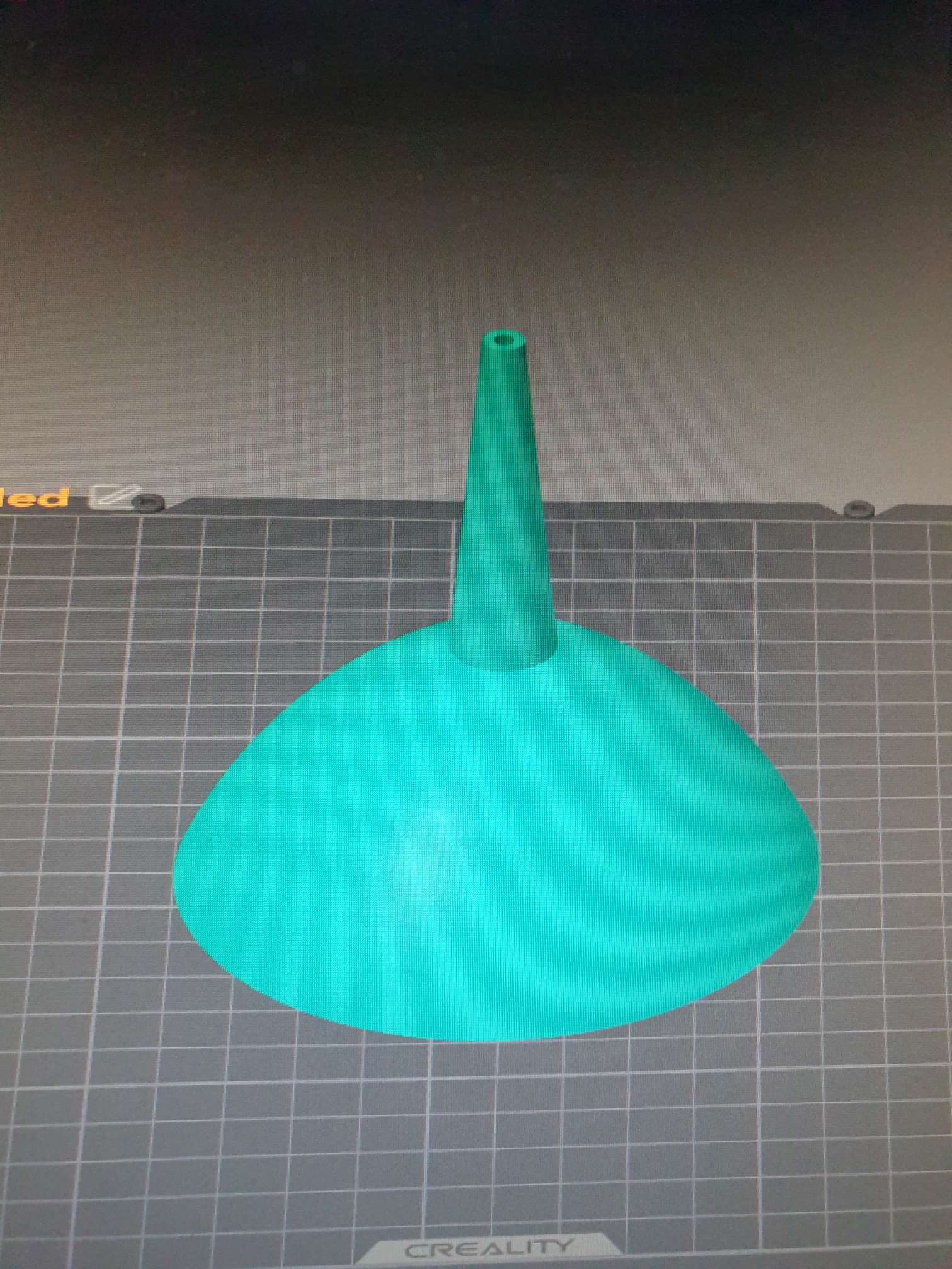 Embudo de tallo largo y cuello fino y boca ancha | 3D models download ...