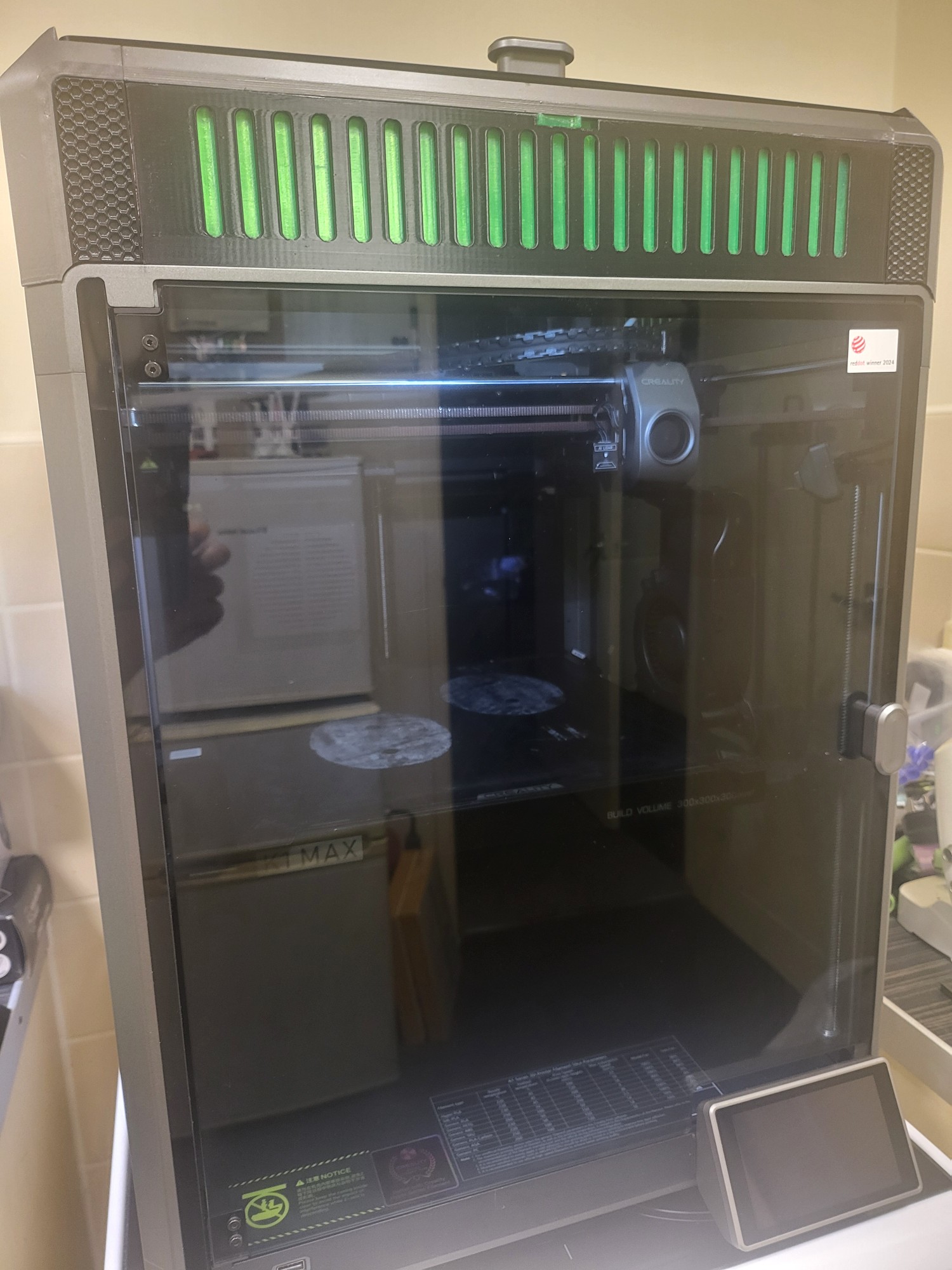 took couple days to print, used a gun metal metallic grey filament for ...