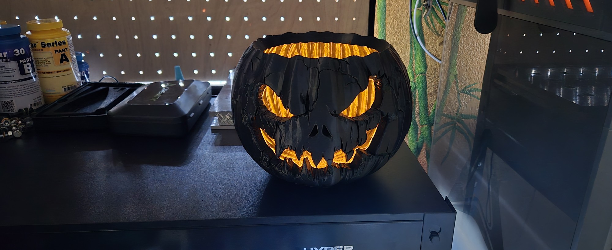 This is such a cool print. This was printed on a K2 Plus and scaled it ...