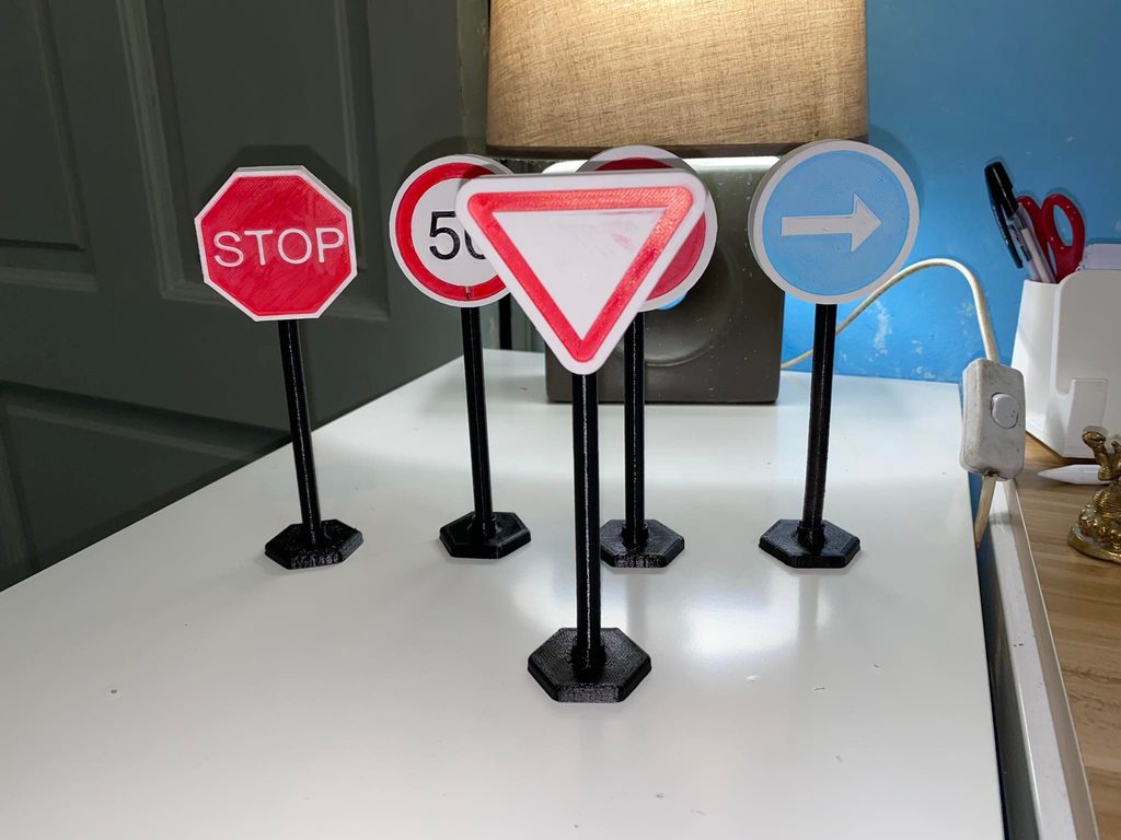 Desk Signs | 3D models download | Creality Cloud