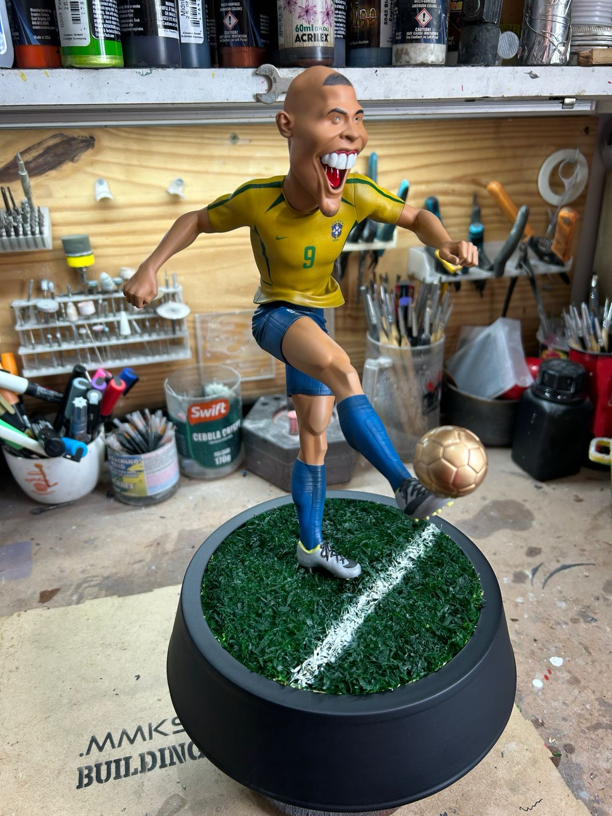 @mmksculpts (instagram) Ronaldo Fenomeno R9 1/6 | Creality Cloud