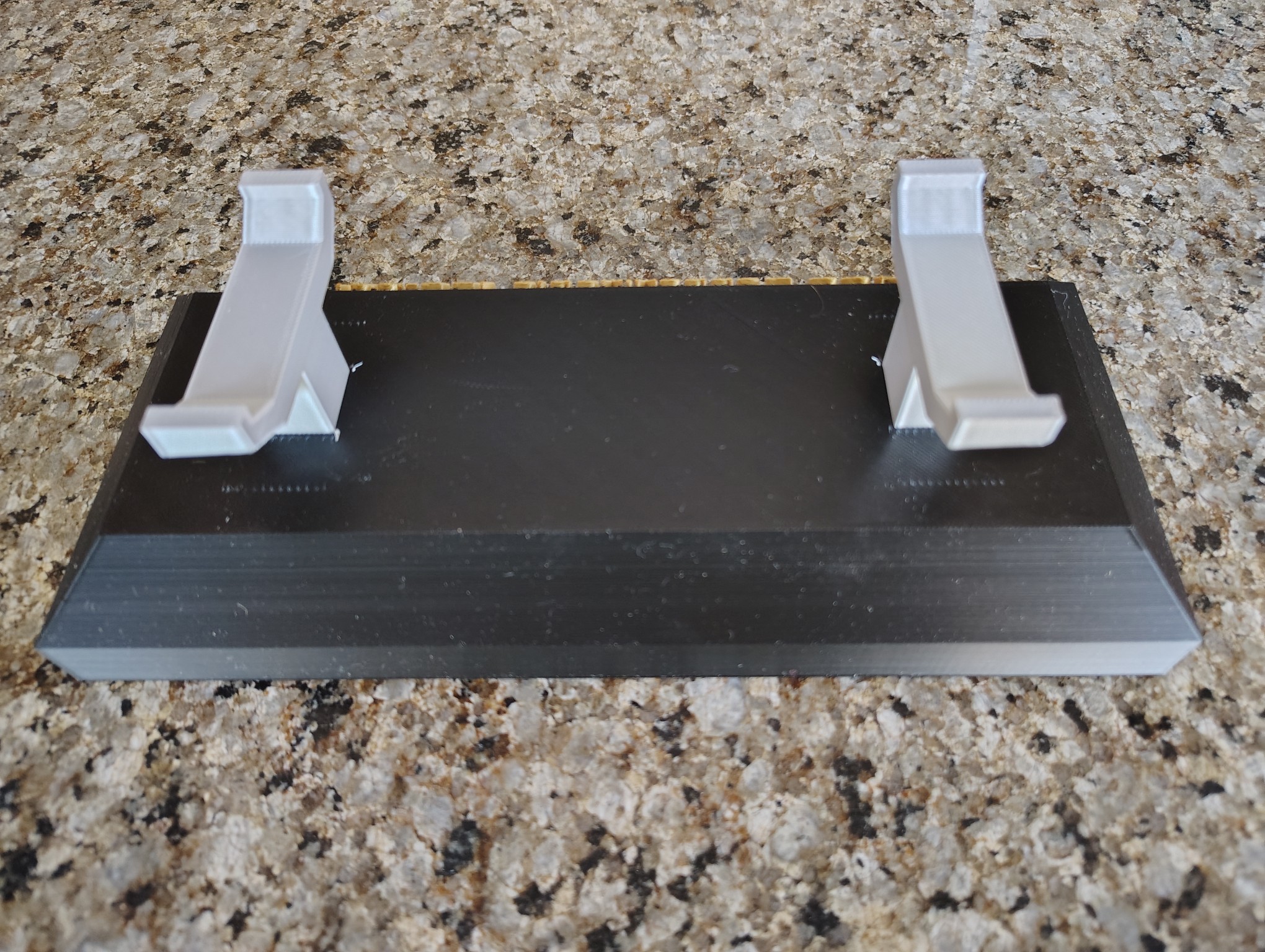 Nice, heavy model ship stand, even at 15% infill and 3 outside layers ...