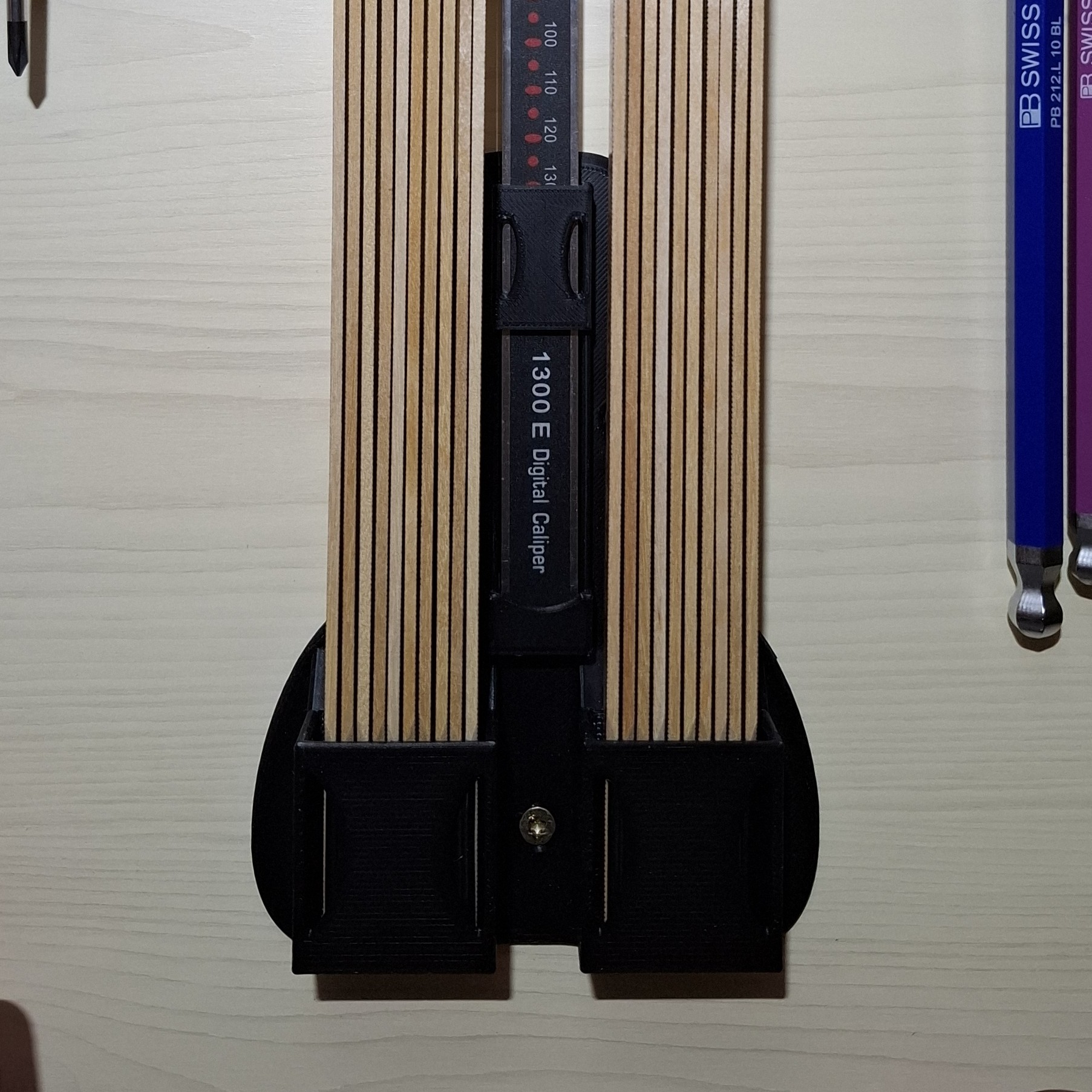 Tools & Spare Parts STL Download - Measuring device mountby DesignBySam