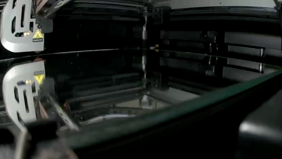 back to the roots printing with PLA on the glass table. | Creality Cloud