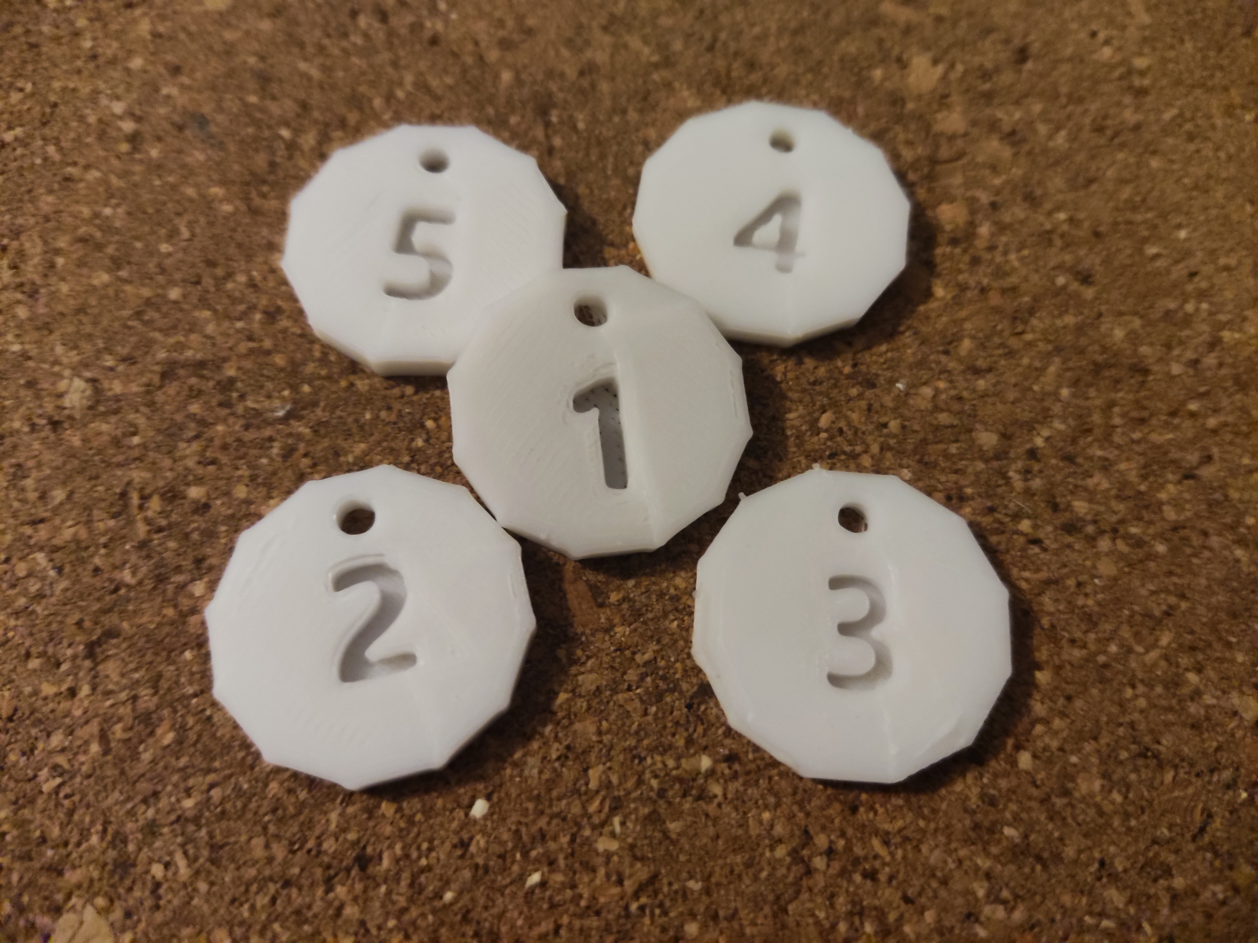 Bed levelling trolley token (GBP £1 British pound coin) | 3D models ...