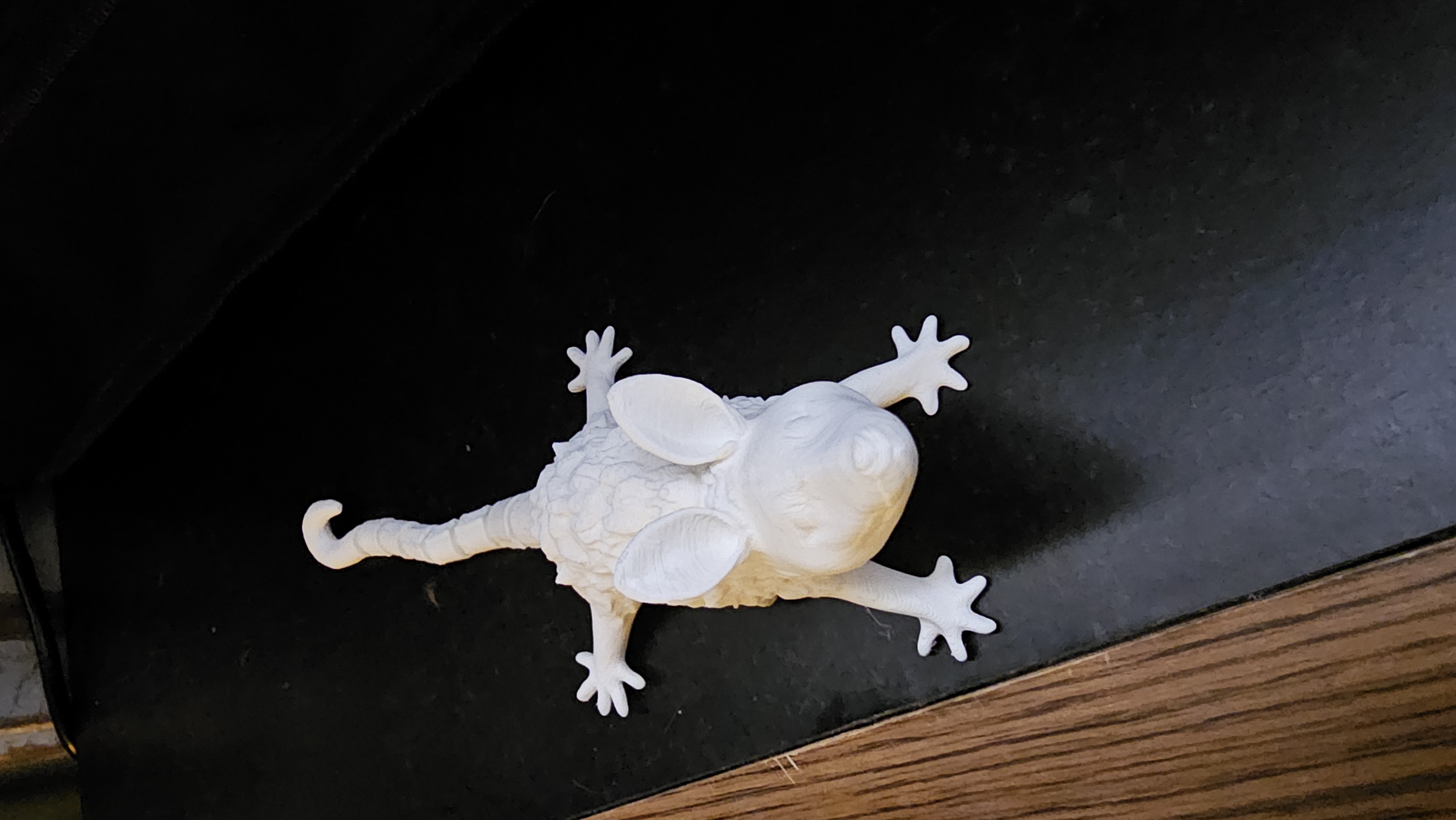 Nice little figure. Really cool tail design. | Creality Cloud