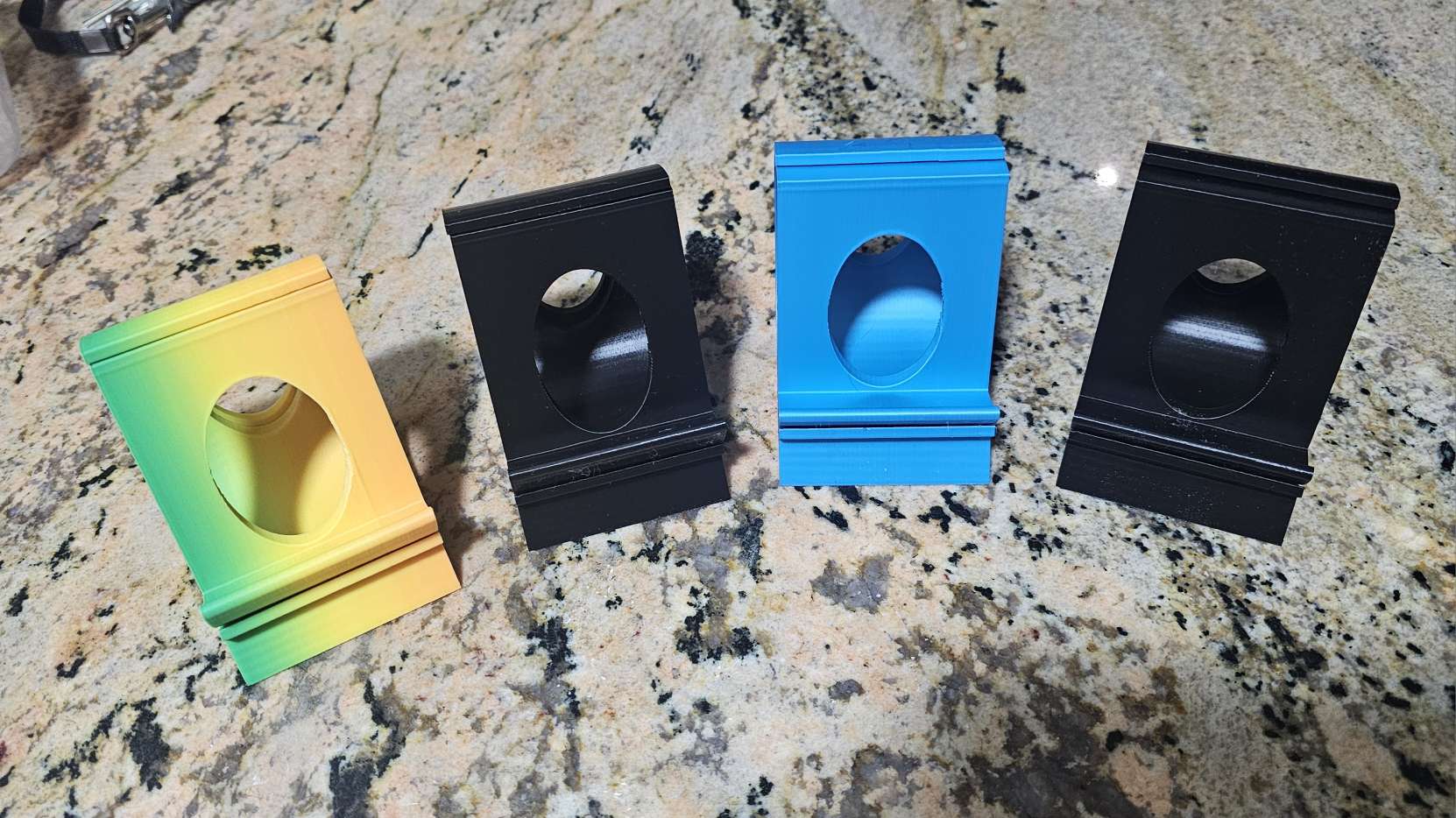 Moon phone stand | 3D models download | Creality Cloud