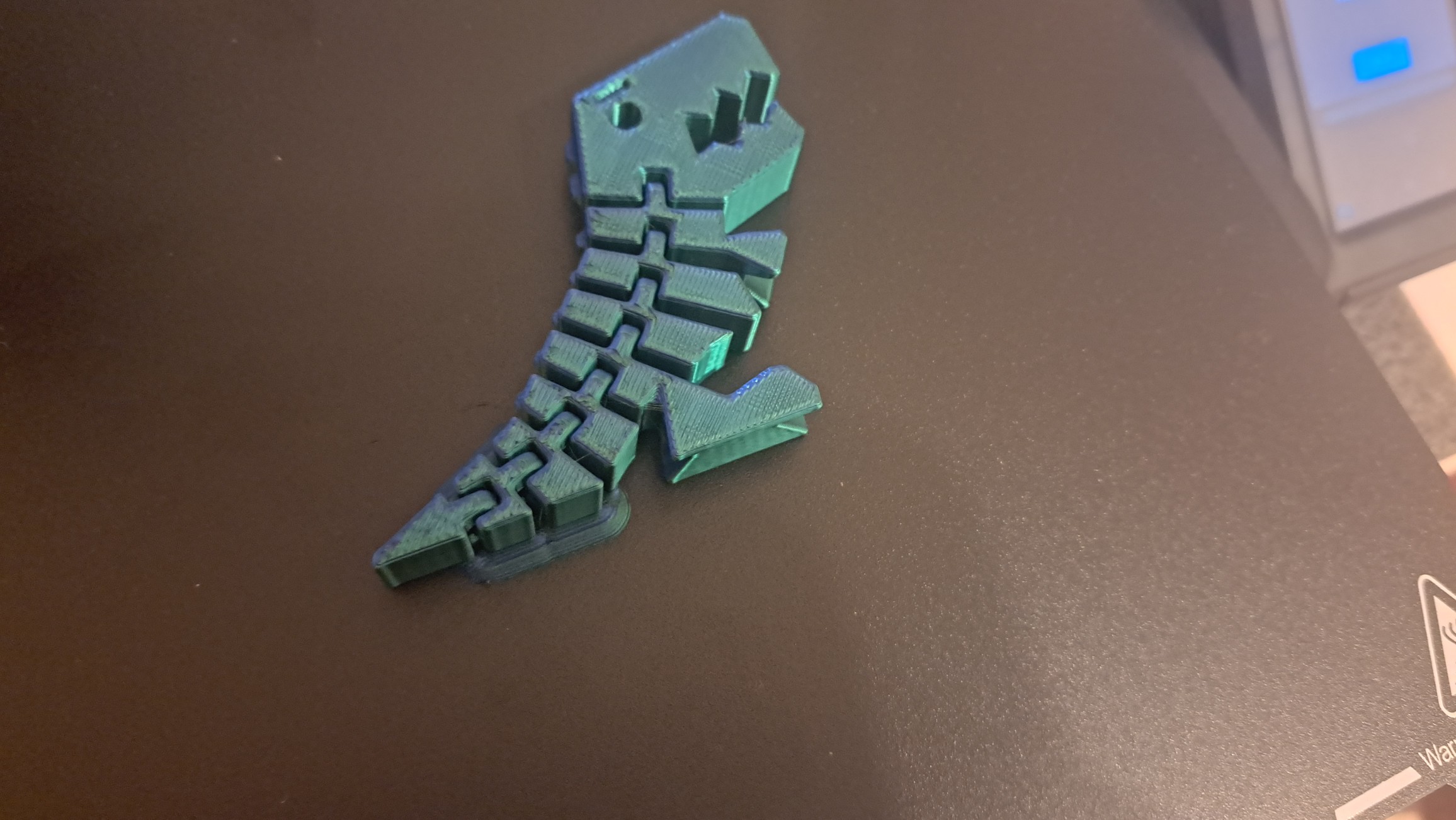 Very good print. printed with ePLA silk magic green blue | Creality Cloud