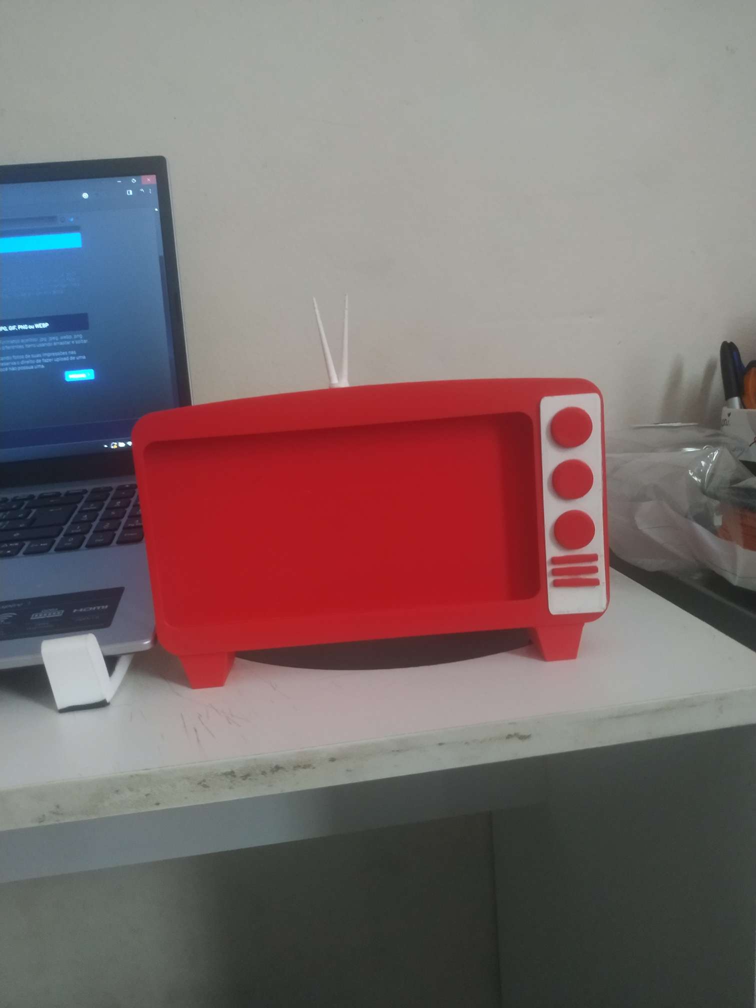 Tv mobile suporte Criativo | 3D models download | Creality Cloud