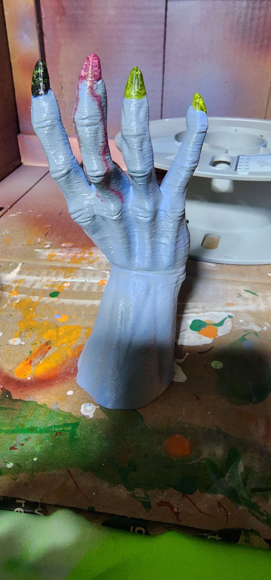 devil hand reaching out | 3D models download | Creality Cloud