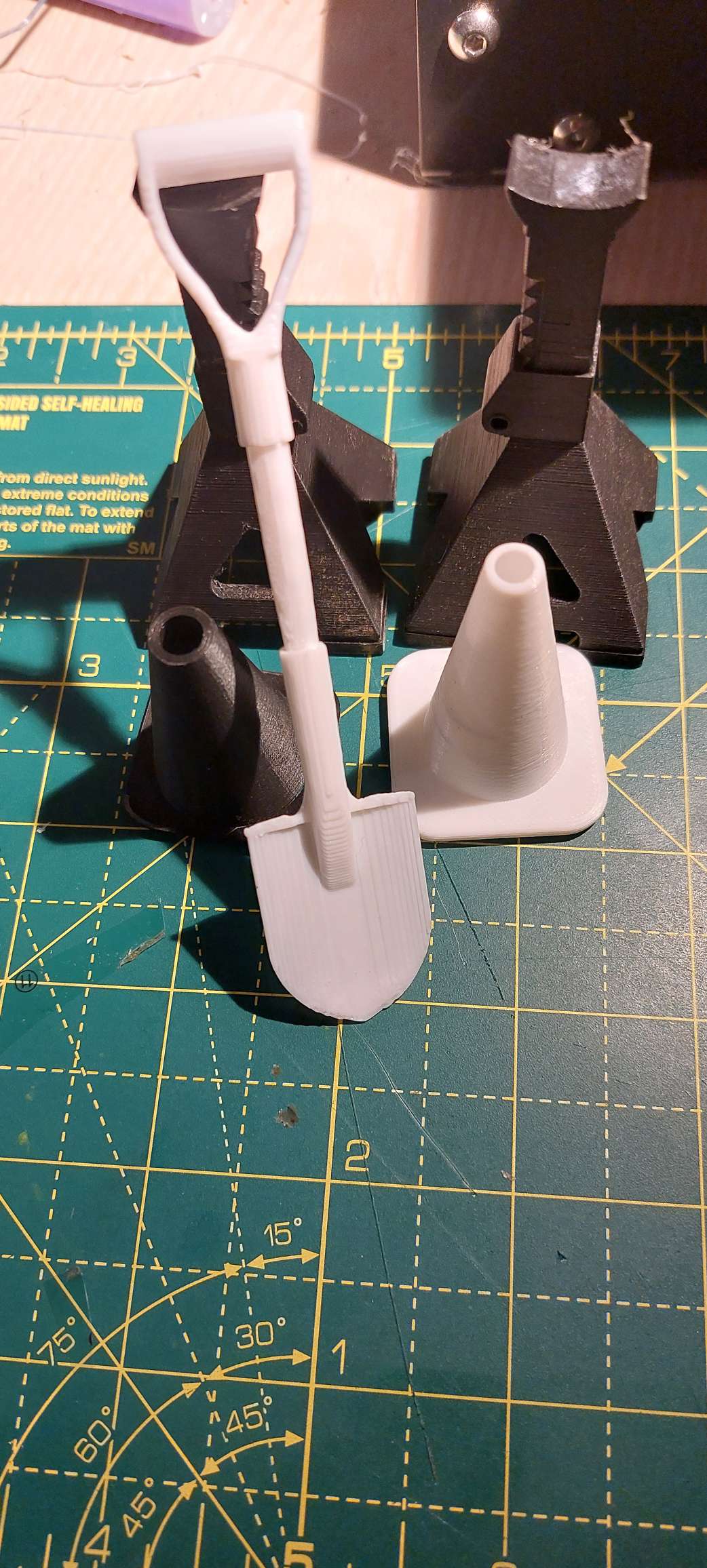 messing about all in drafts not bad for first go shovel is 3 bits ...