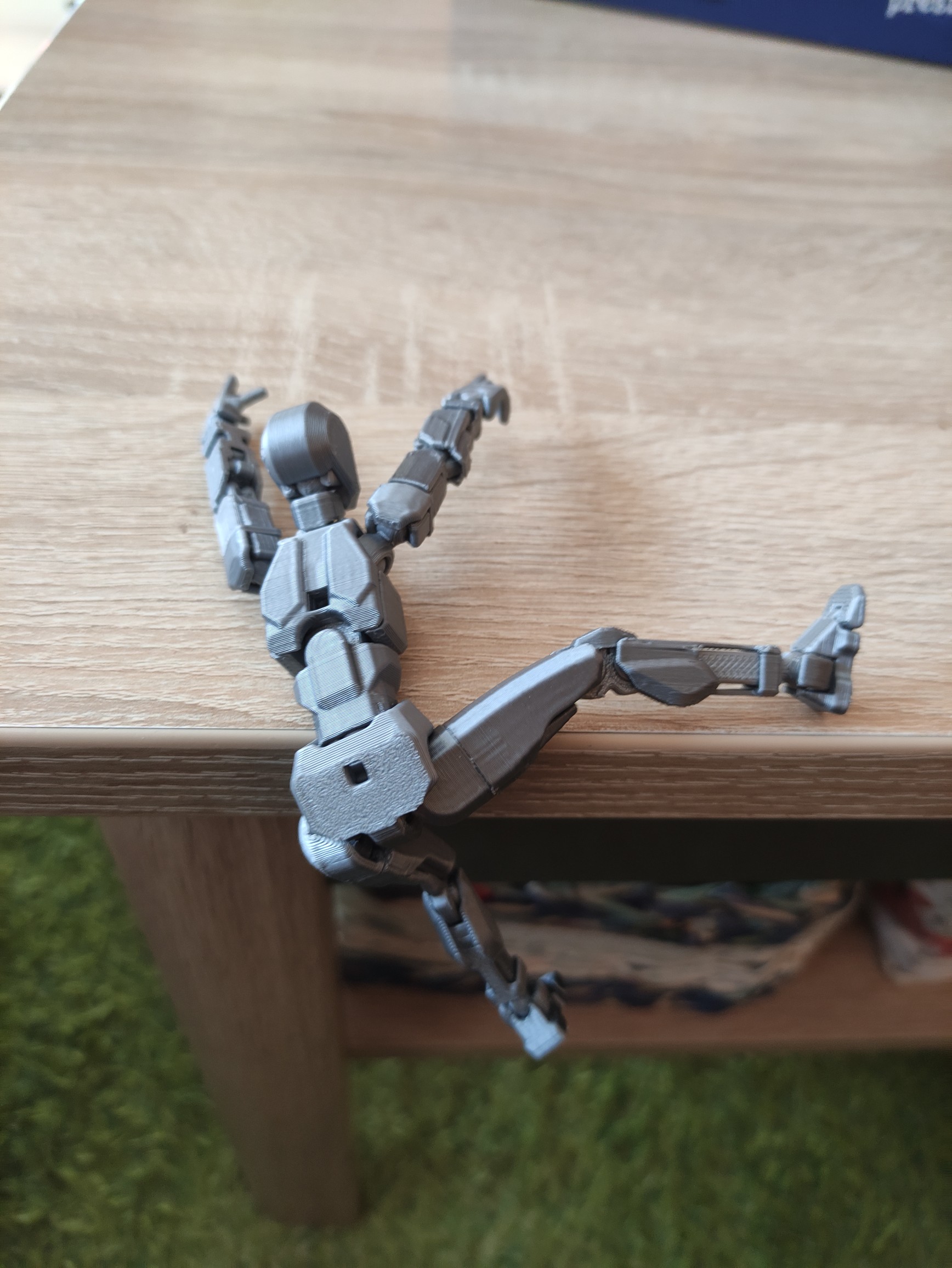 really good model. Can have any pose and be careful with some pieces 👍 | Creality Cloud