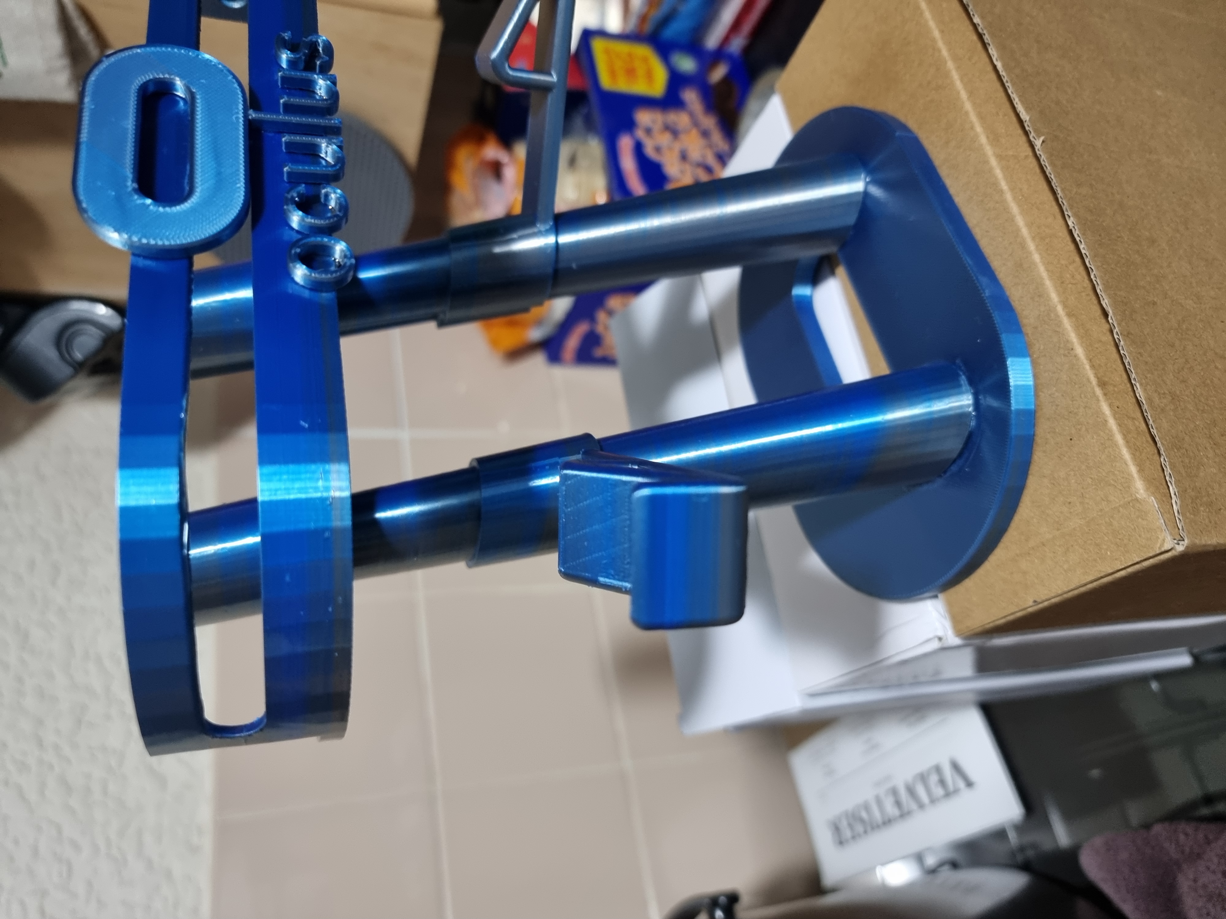 oculus quest 2 stand | 3D models download | Creality Cloud