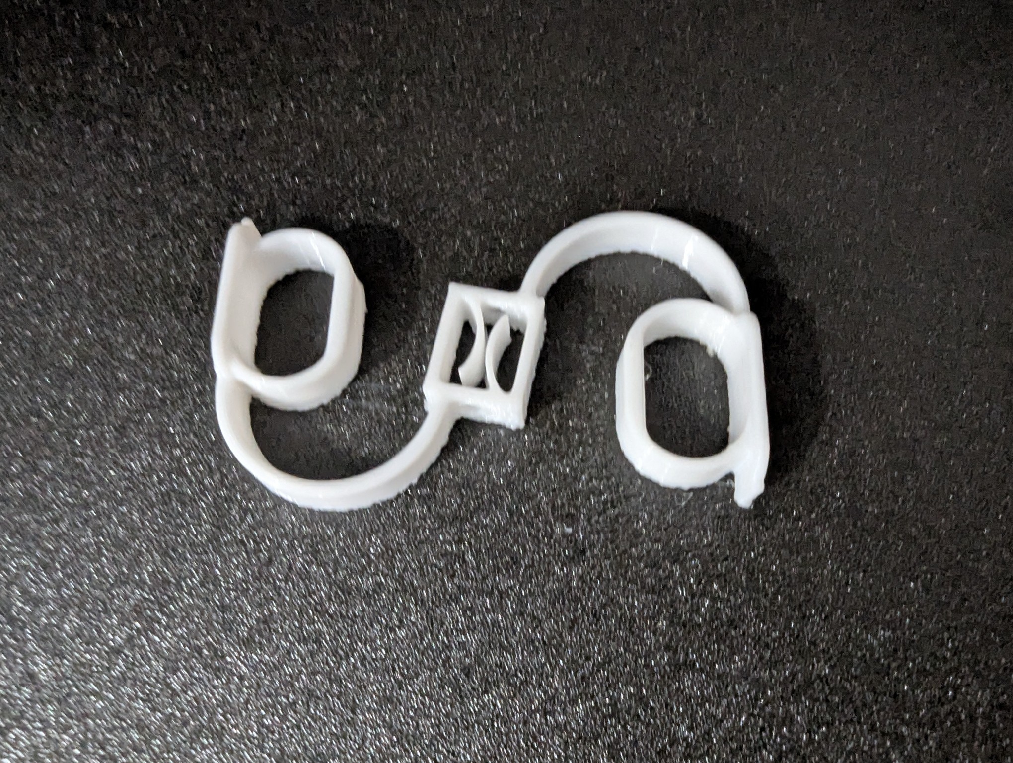 Perfect little utility print! Takes just over 17 minutes and 4g of ...