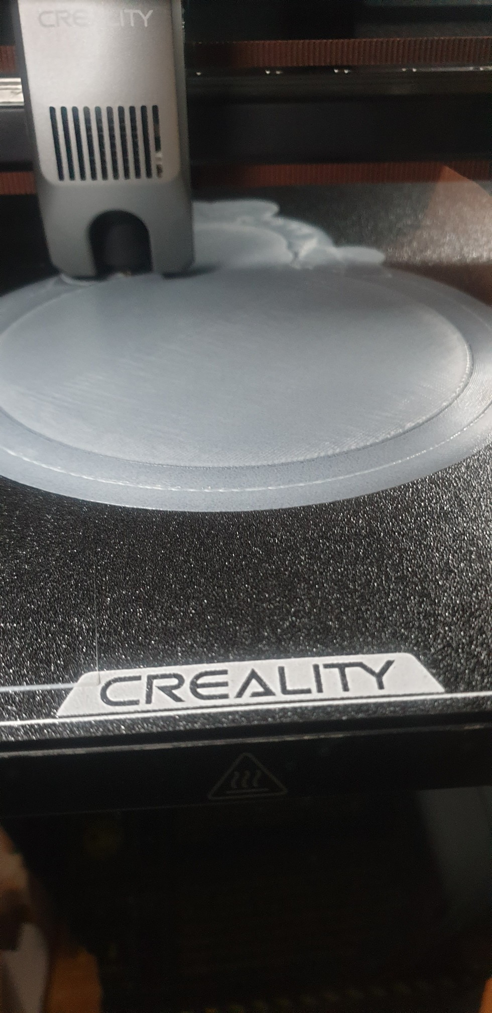 K2 plus und ABS Drucke. Egal ob ich auf 0,08mm oder mit 0.2mm Schichten drucke es kommt immer ...