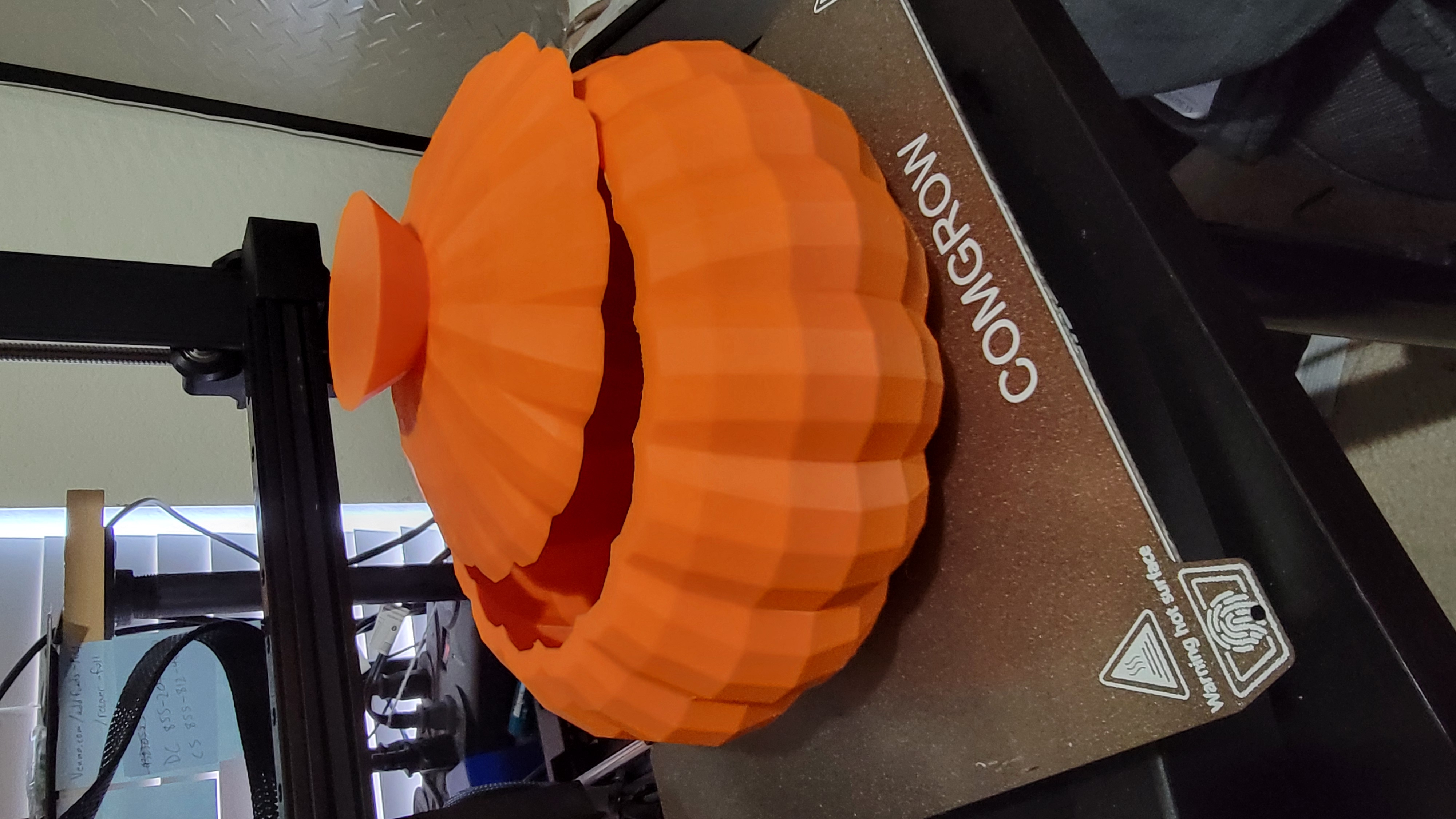 Home Decorations & OrnamentsSTL 다운로드 -Pumpkin Bowl with lid - Metal Monster