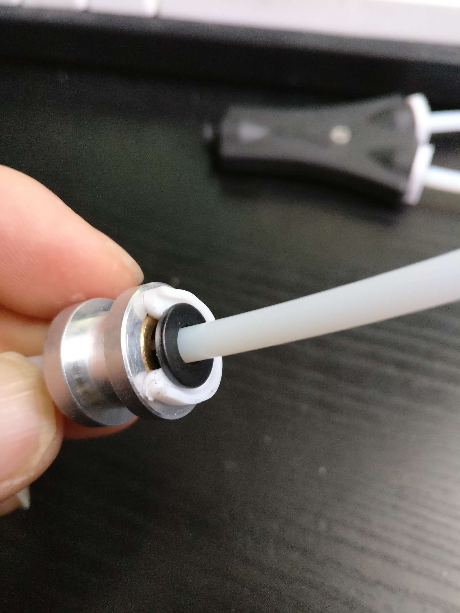 Bowden Tube Locking Clips | 3D models download | Creality Cloud