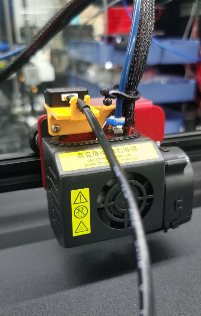 Sensor mounting bracket for Sonic Pad CR10S Pro V2 | 3D models download ...