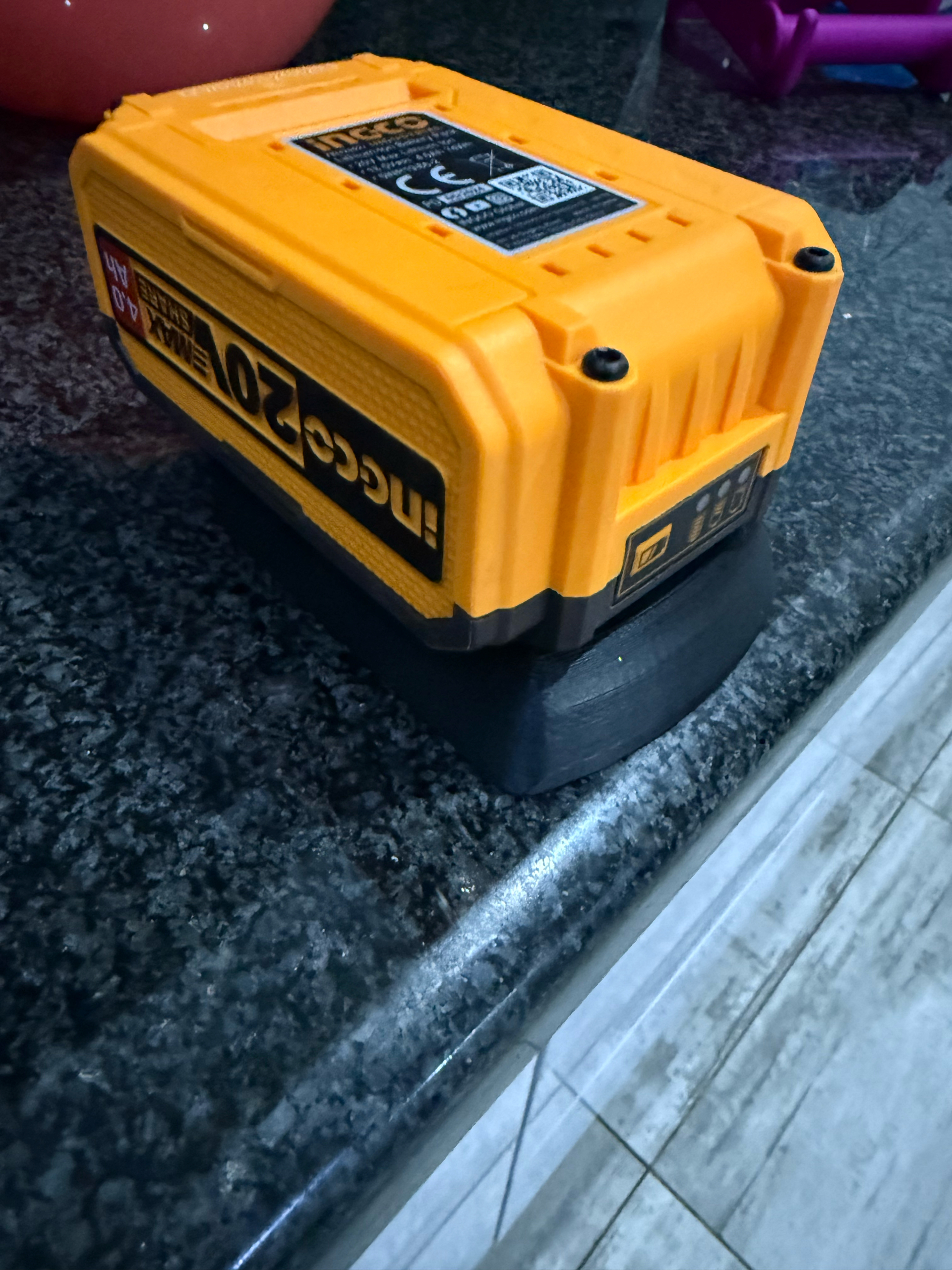 Other STL Download - Ingco battery holderby Rico Wentworth