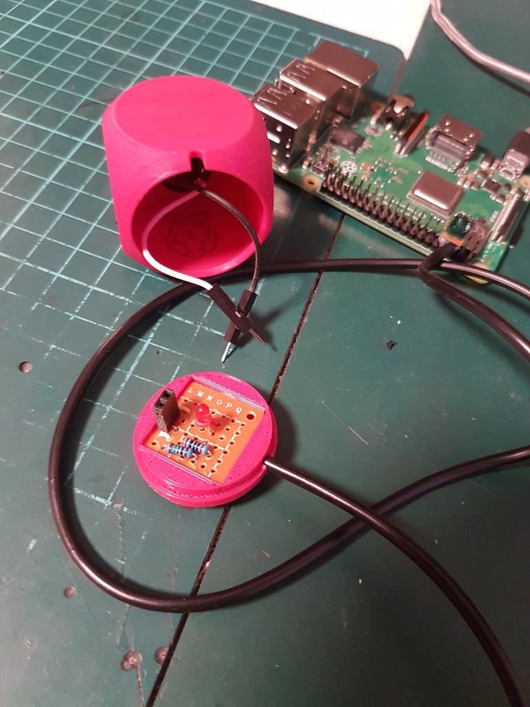 Raspberry Pi Shutdown Button + LED Indicator Case | 3D models download ...