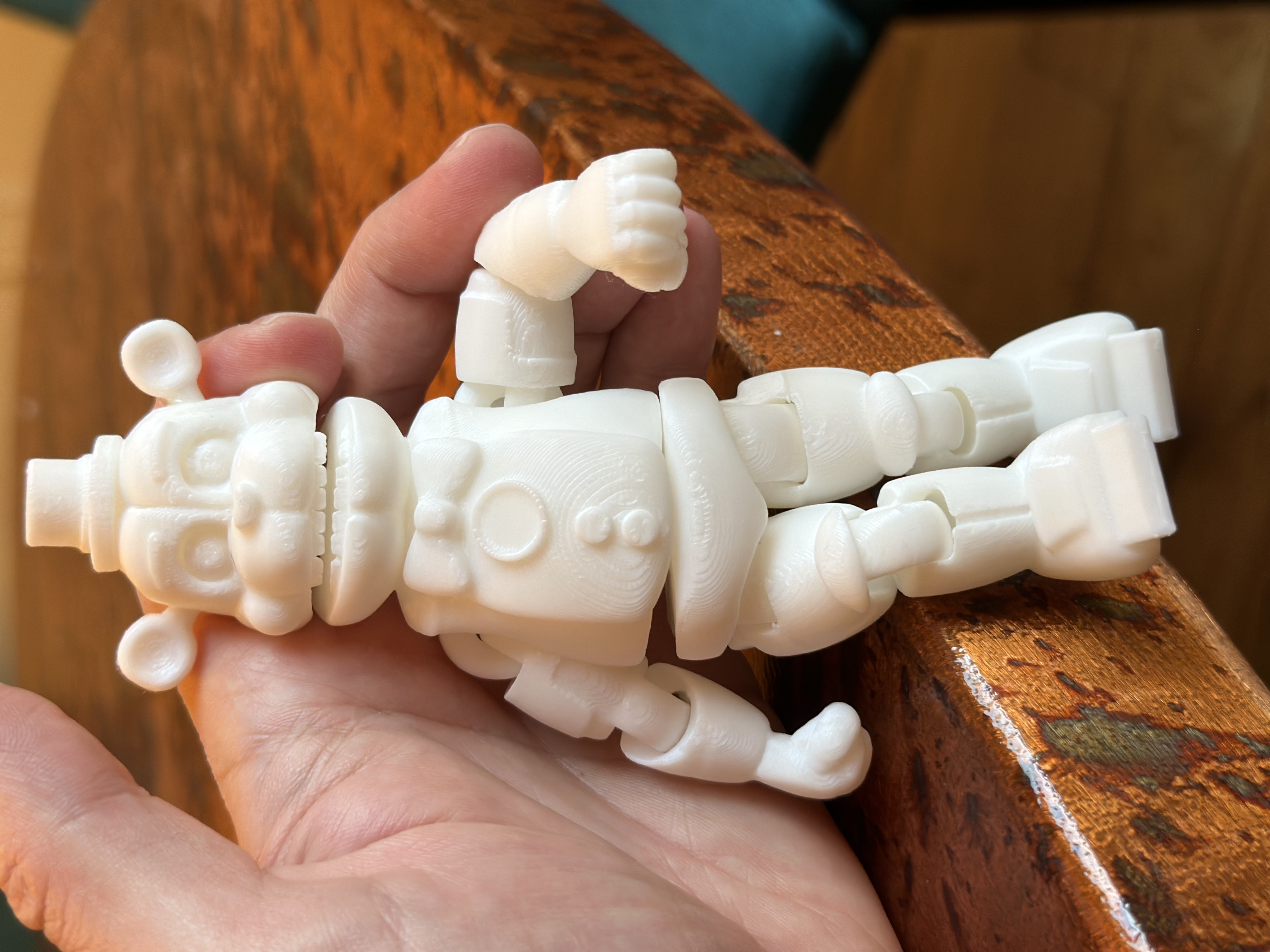 Printed this little guy today in Creality white on the Ender KE, turned ...