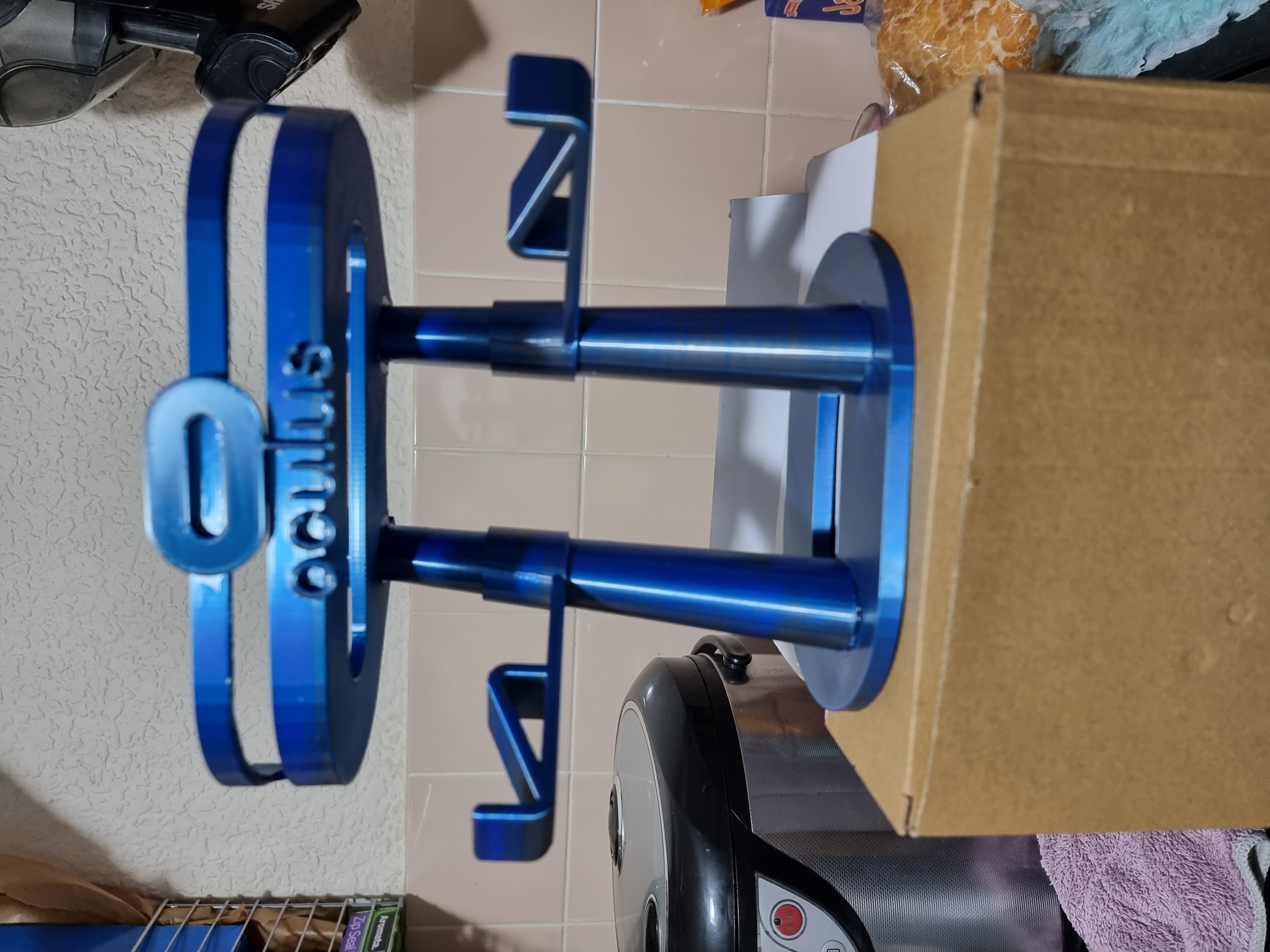 oculus quest 2 stand | 3D models download | Creality Cloud